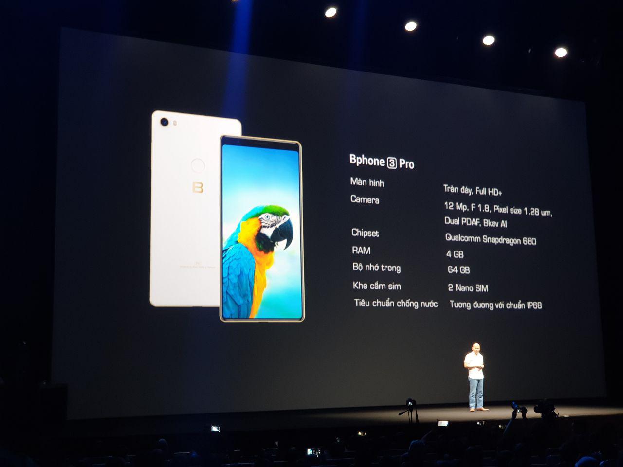 Bkav ra mắt Bphone 3 và Bphone 3 Pro: Màn hình tràn đáy, camera AI, giá ...