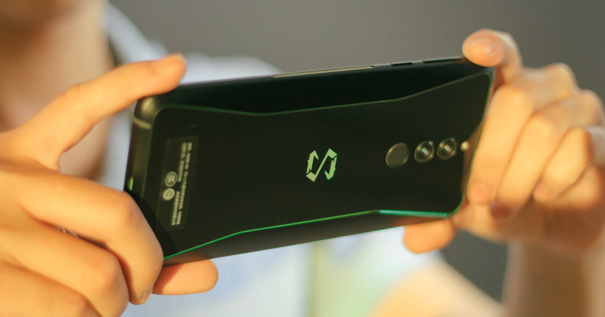 Xiaomi Black Shark giảm giá mạnh tại Trung Quốc, chỉ còn 7.7 triệu đồng