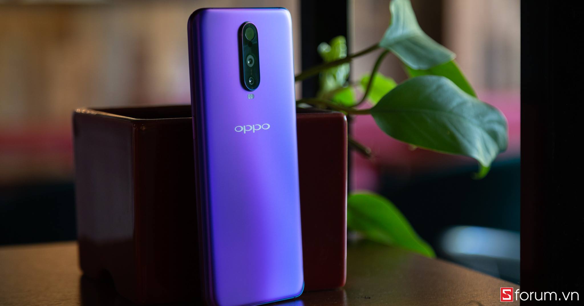 OPPO R17 Pro liệu đắt nhưng có "xắt ra miếng"? | Sforum