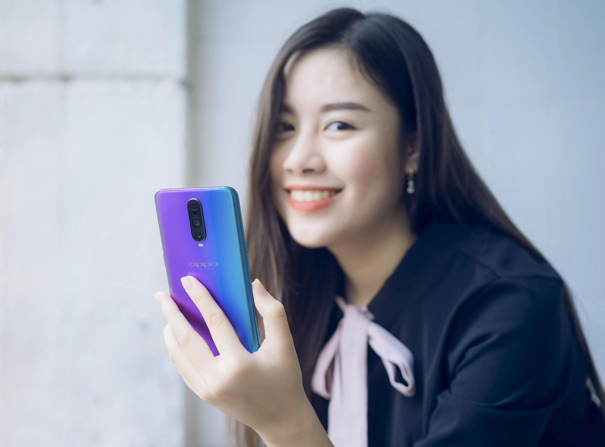 Top 5 điểm ấn tượng có trên OPPO R17 Pro mới ra mắt tại Việt Nam