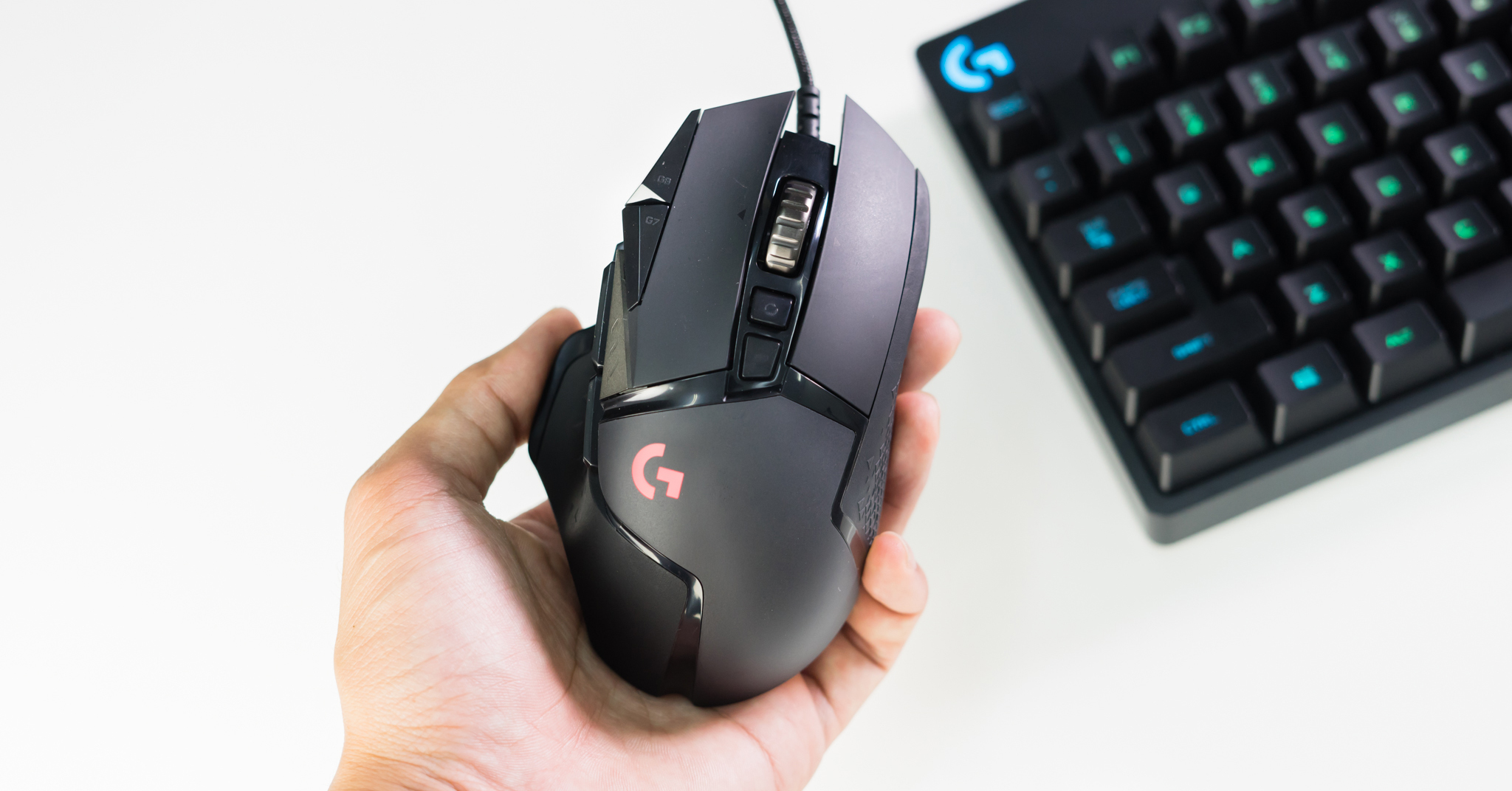 Đánh giá Logitech G502 Hero: Thiết kế hầm hố, cảm biến HERO cao cấp và ...