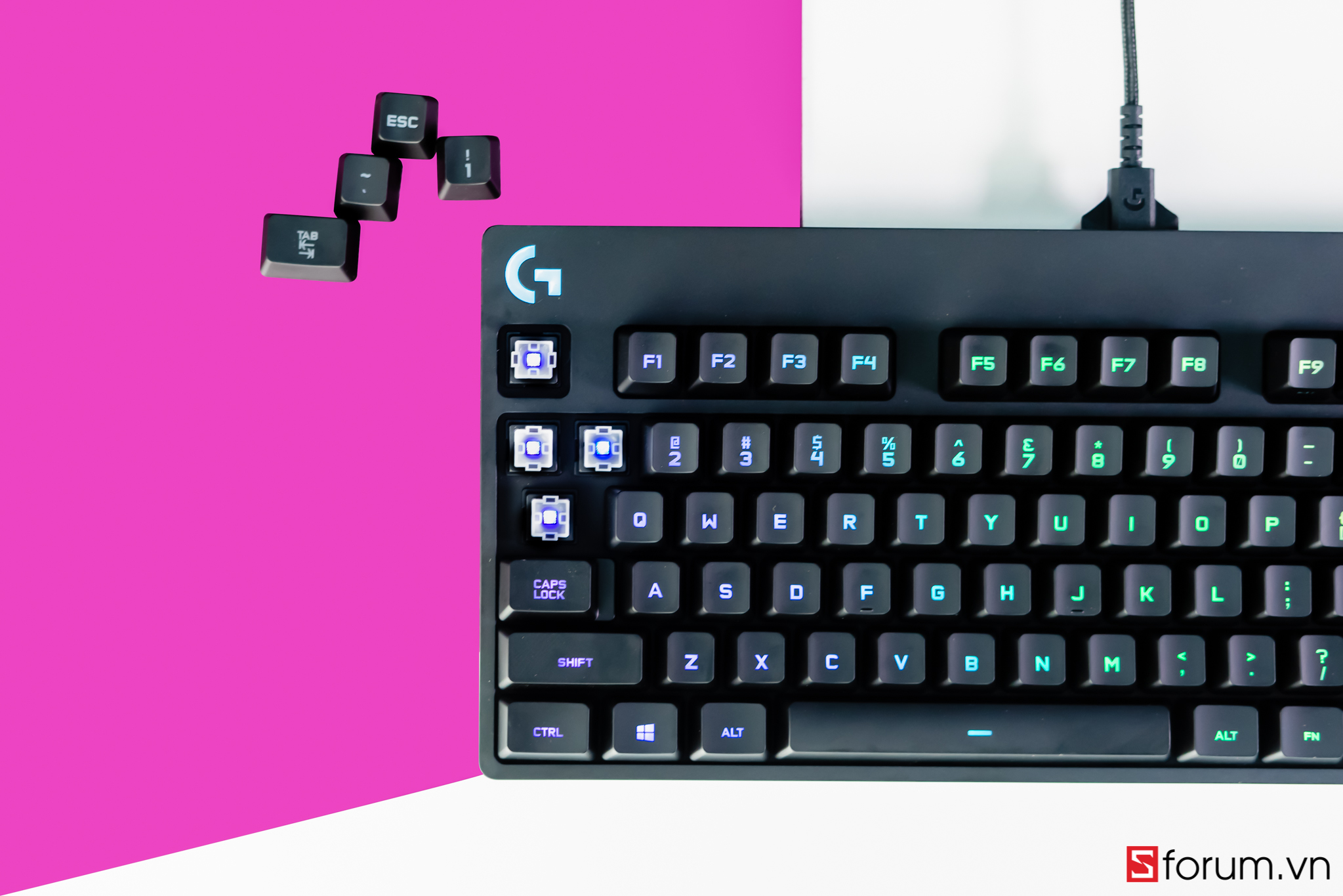 Đánh giá Logitech G Pro Keyboard: Thiết kế hiện đại, đèn RGB 16 triệu ...