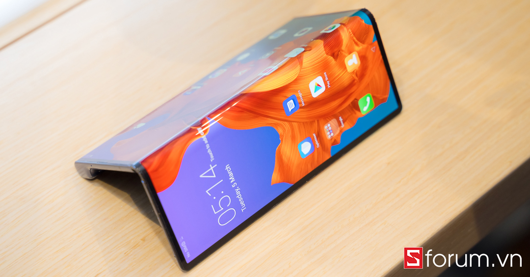 Huawei Mate X ra mắt tại VN: Smartphone màn hình gập cực đỉnh với công ...