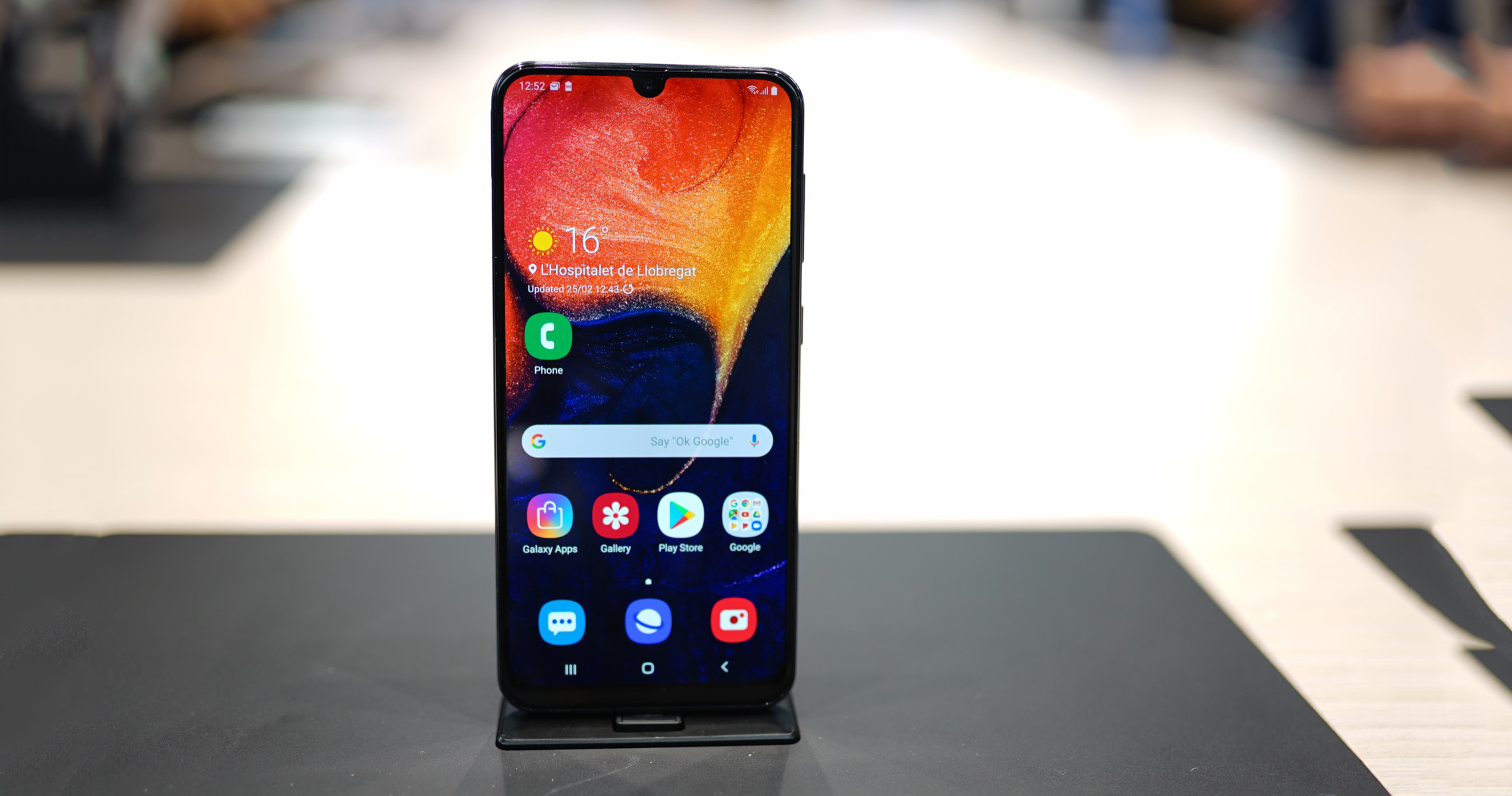 Thêm bằng chứng khẳng định sự tồn tại của Galaxy A20e, chuẩn bị được ...