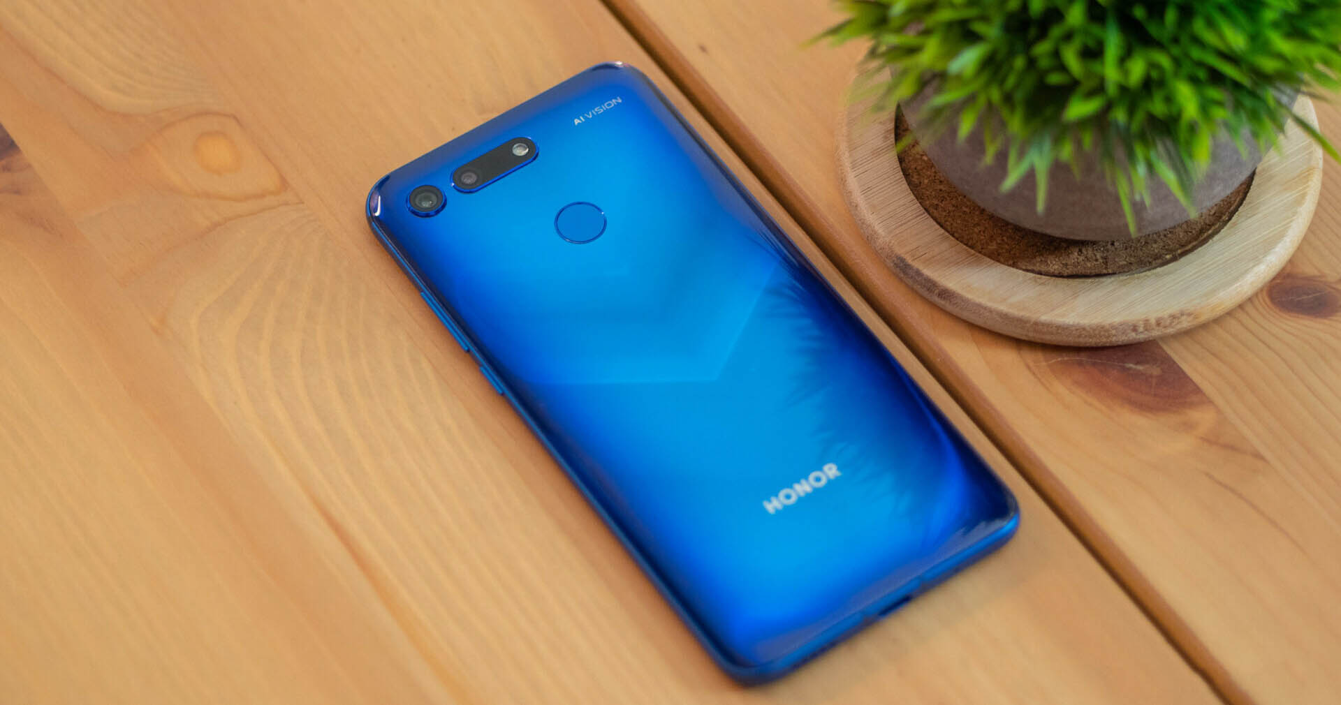 Rò rỉ thông tin Honor 20 Pro: Kirin 980, cảm biến Sony IMX600, RAM 8GB, giá chỉ 7.9 triệu