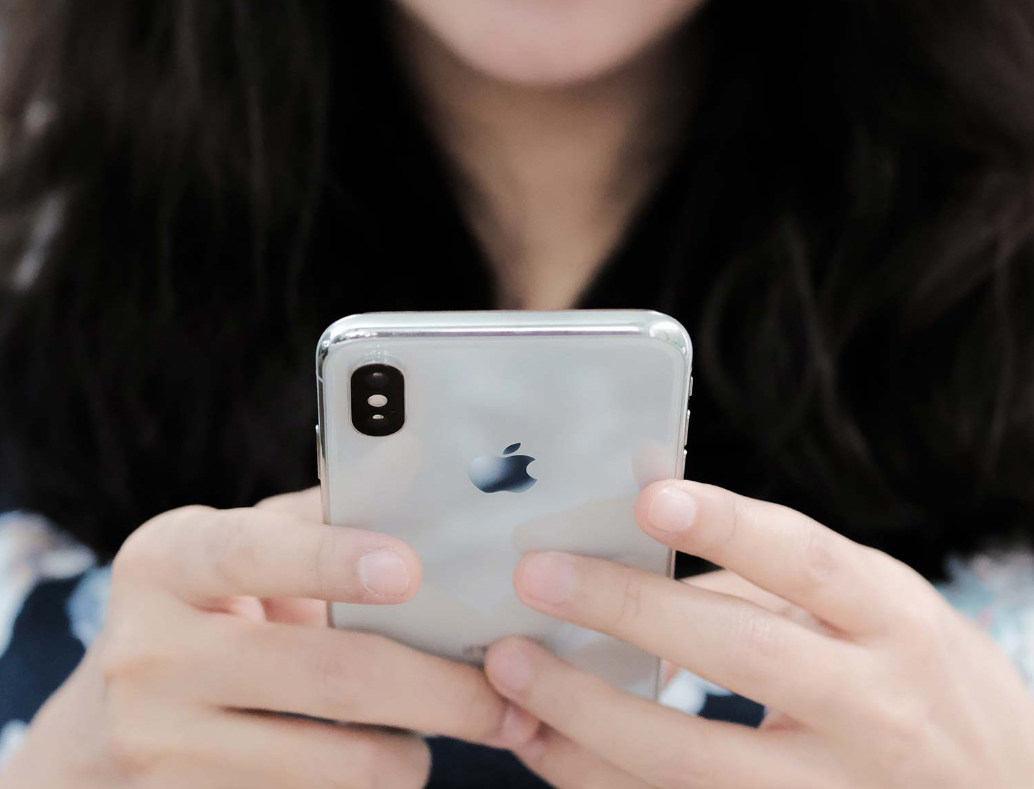 Chớp thời cơ, Apple tăng sản lượng iPhone sau lệnh cấm Huawei