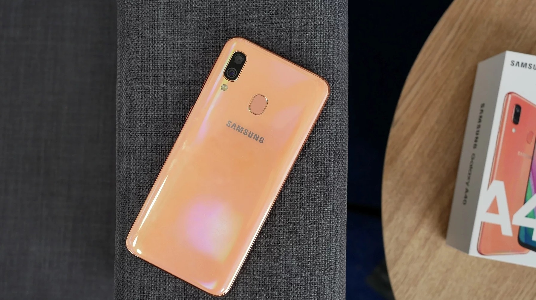 Galaxy A40 được bổ sung thêm tính năng cực "độc", trước đó chỉ có trên ...