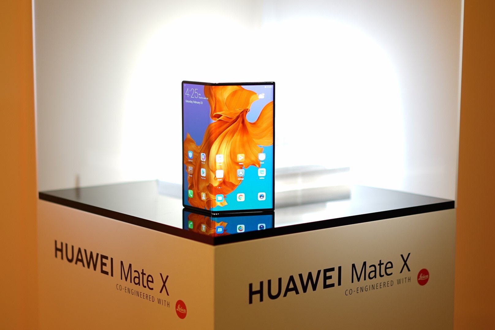 Huawei Mate X được chứng nhận tại Trung Quốc, đã sẵn sàng lên kệ?