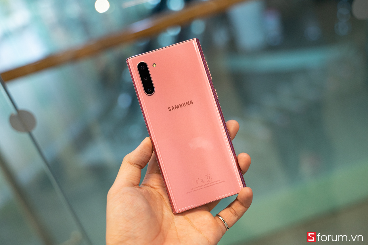 Cận cảnh Galaxy Note 10 phiên bản "màu hường" Aura Pink dành riêng cho ...