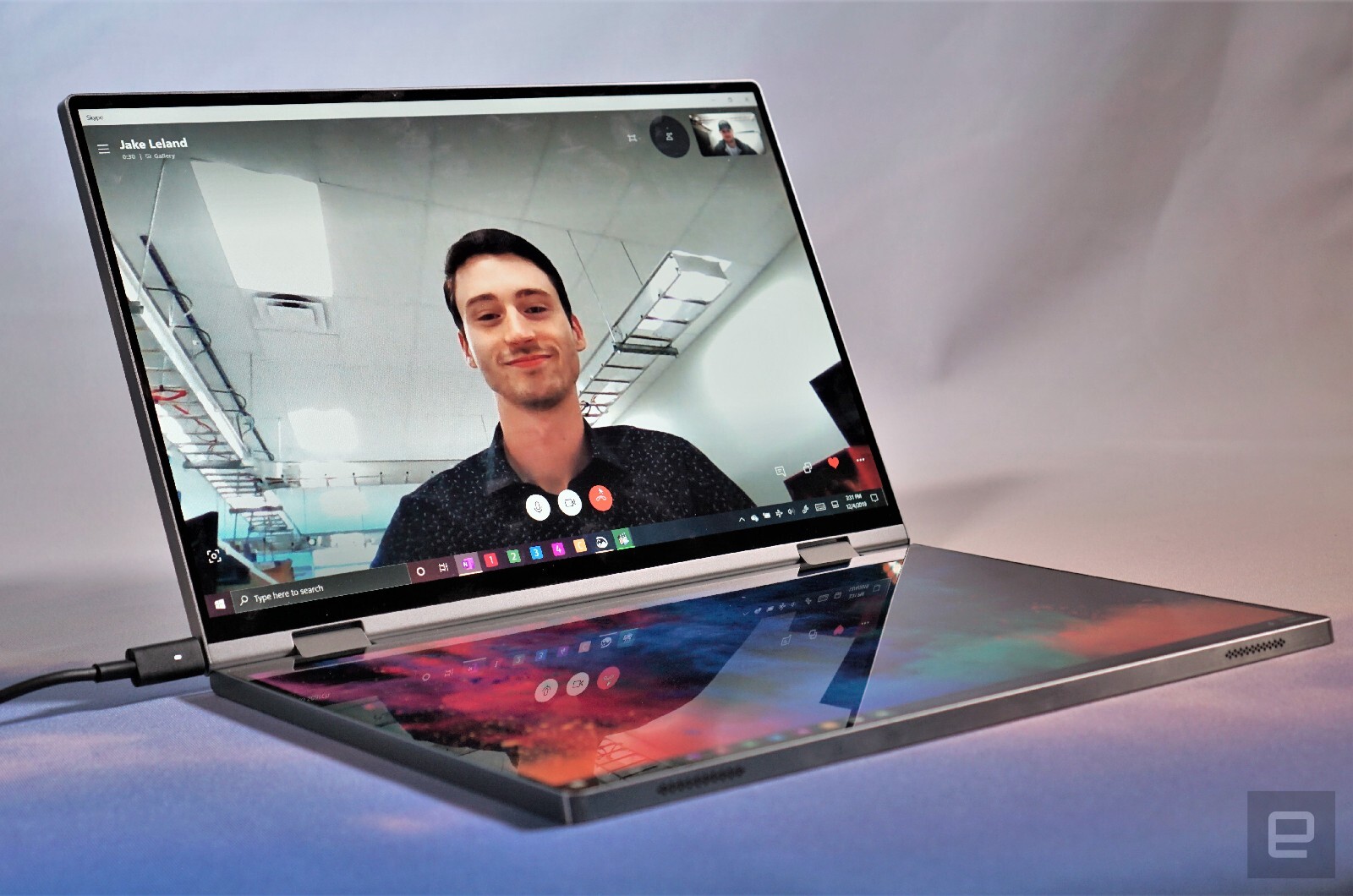 [CES 2020] Tròn mắt với bộ đôi laptop Dell Ori và Dell Duet không đụng hàng