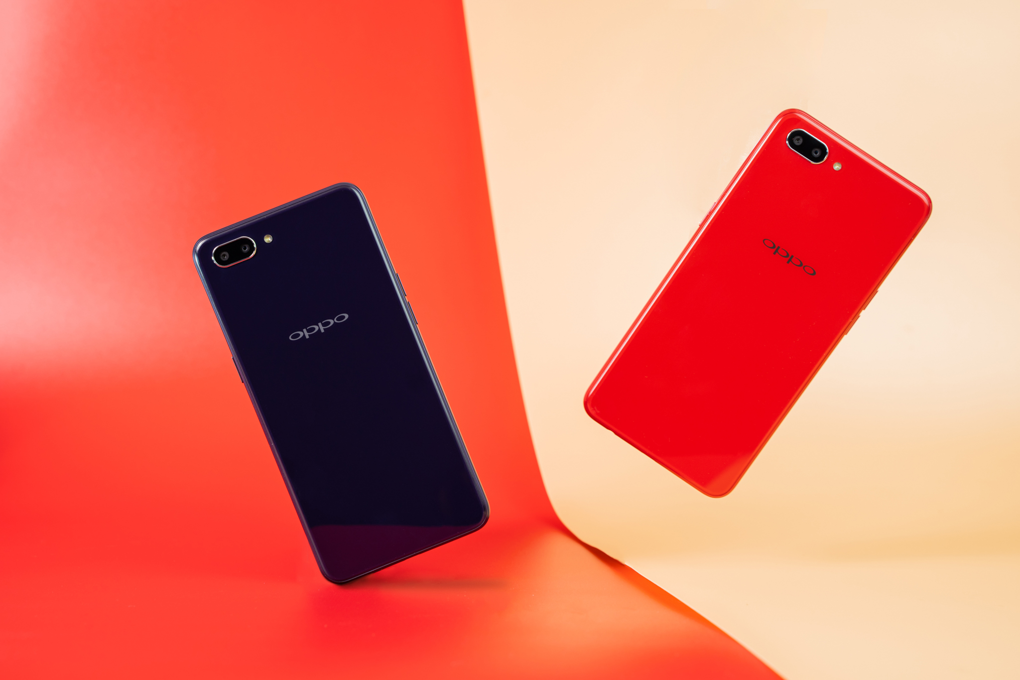 Cận cảnh OPPO A12e: Smartphone giá rẻ mới của OPPO có gì hot?