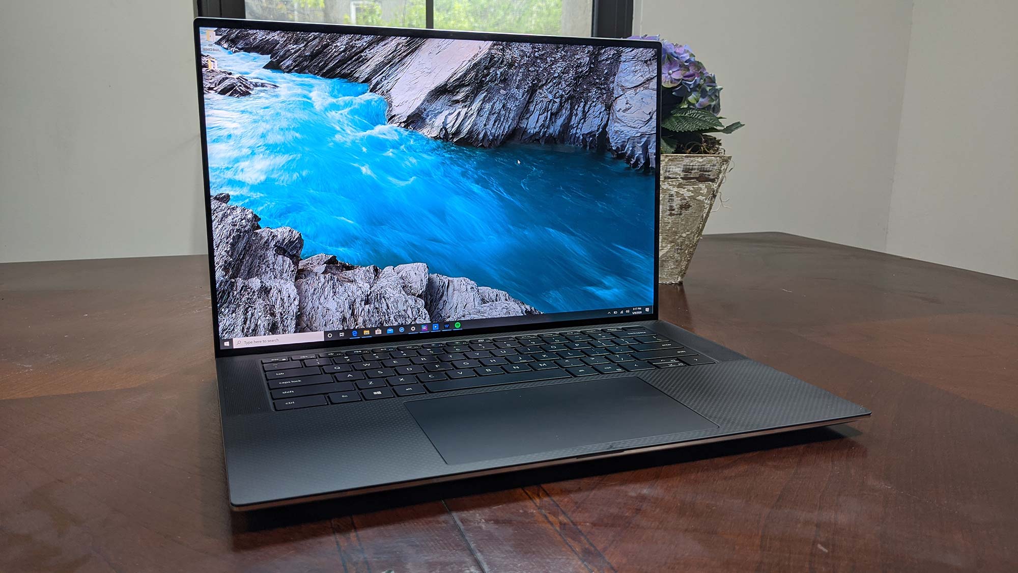 Review Dell XPS 15 (2020): Tuyệt tác của thế giới laptop