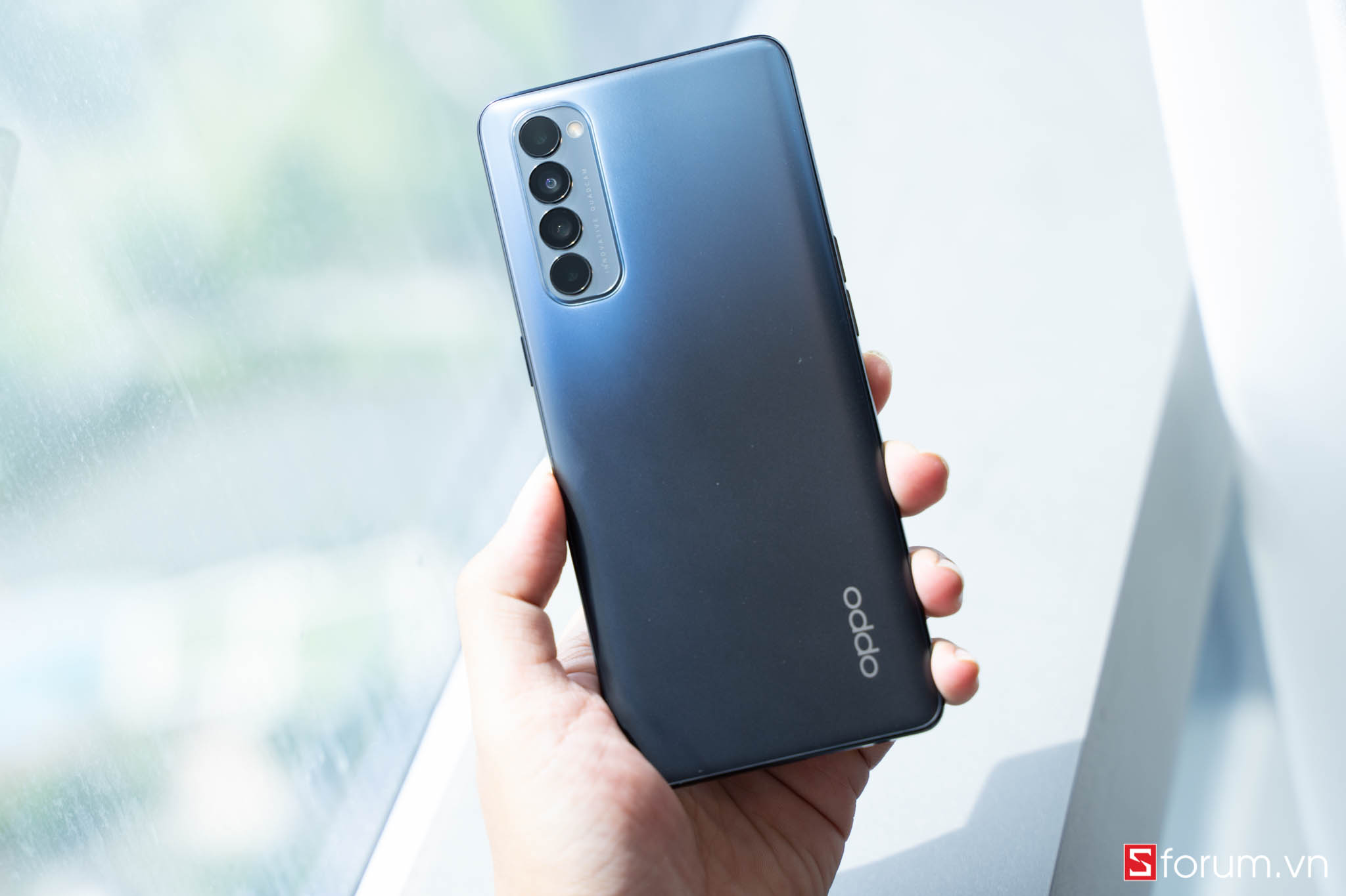 “Đập hộp” OPPO Reno4 Pro tại Việt Nam: Đẹp và sang trọng, màn hình ...