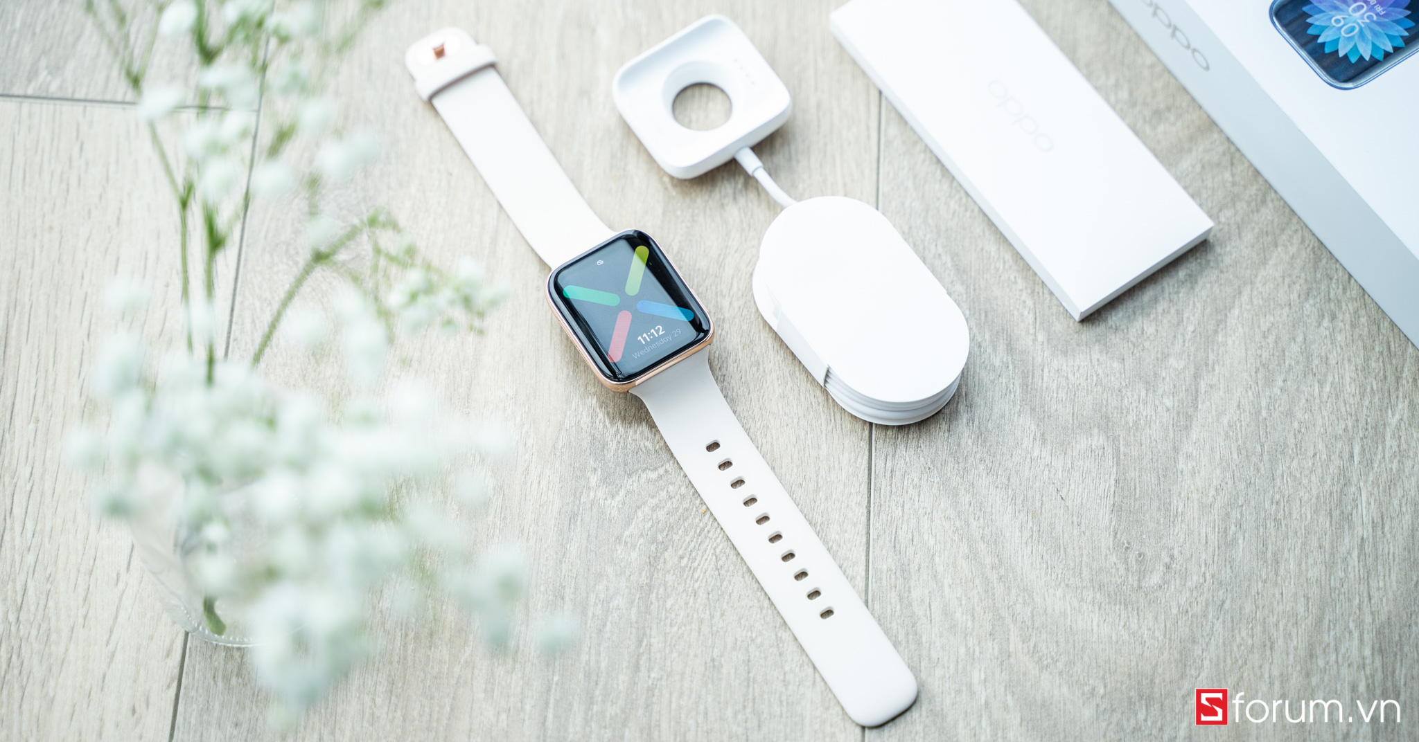 Unbox OPPO Watch: Ngoại hình đẹp, 2 phiên bản 41mm và 46mm