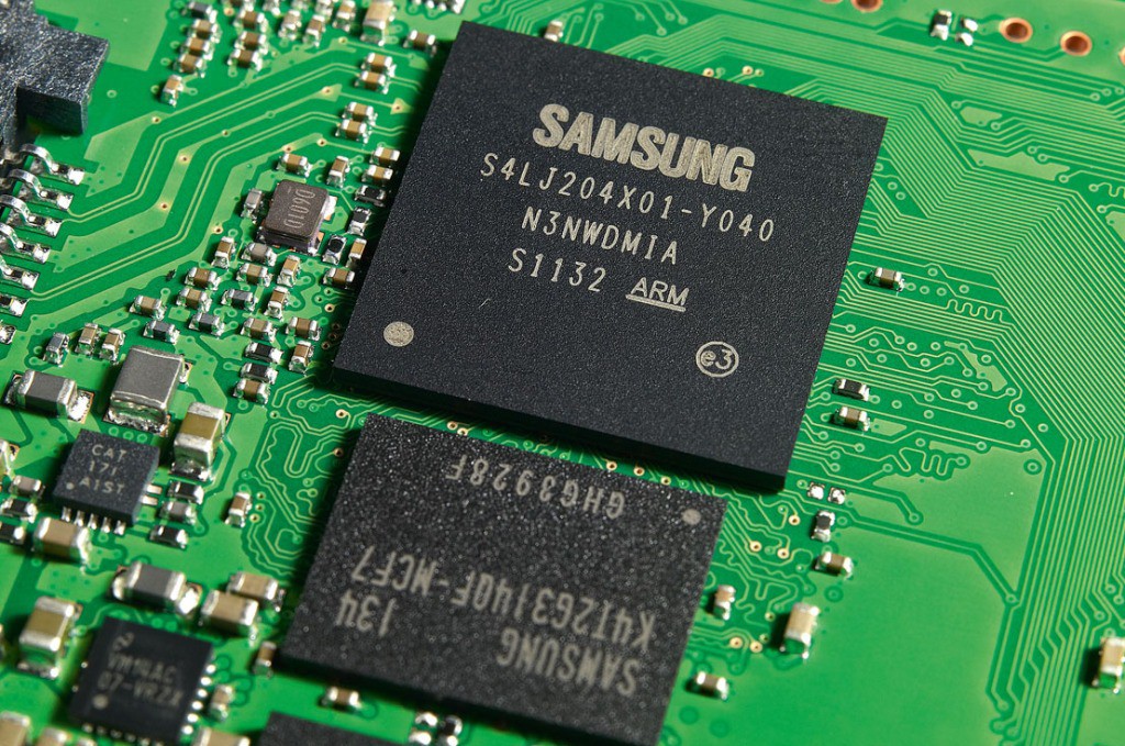 LG và Samsung: Từ tình bạn, tình thân đến "đối thủ", hơn nhau ở con ...