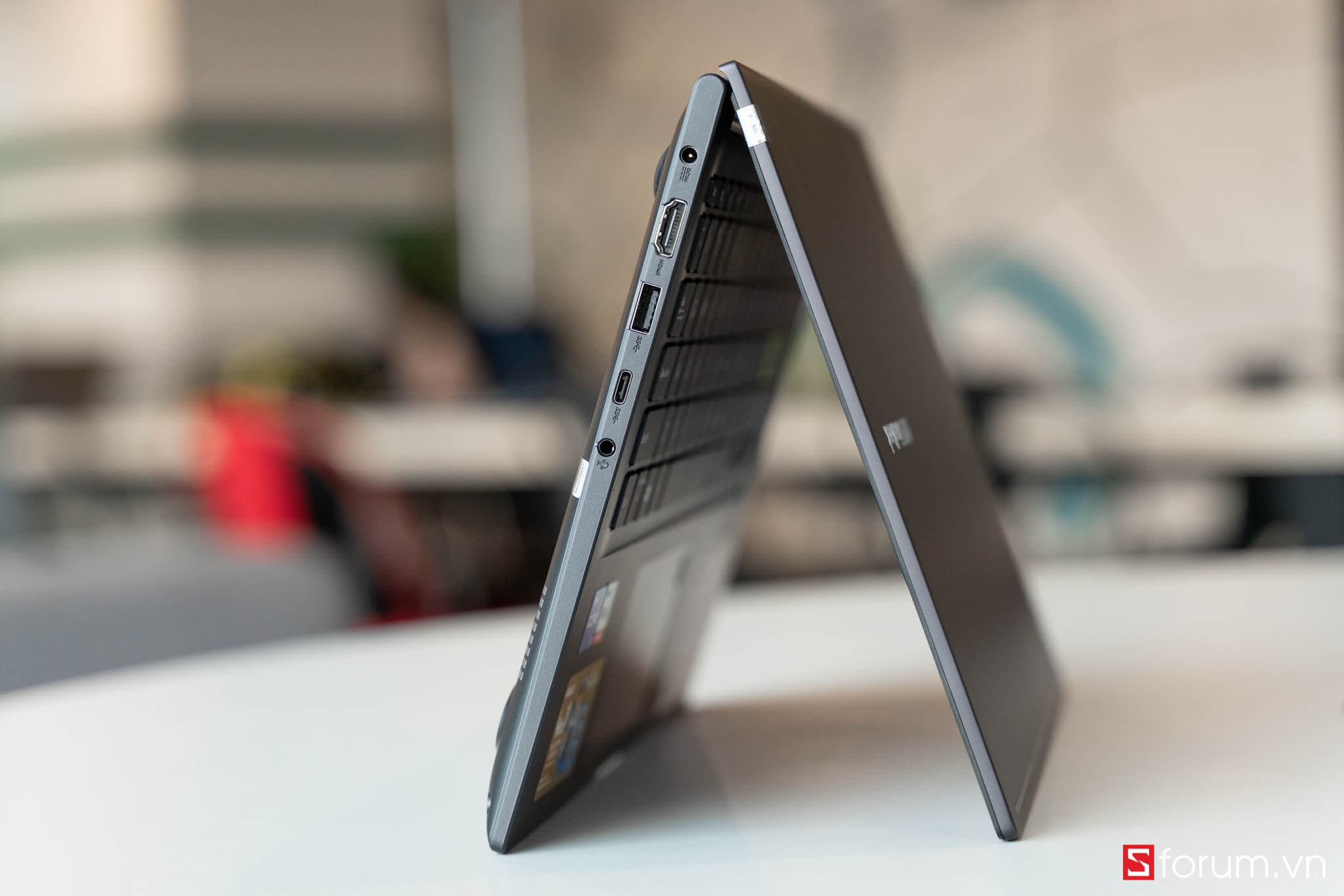 Bộ đôi ultrabook ASUS VivoBook A415/A515 vừa ra mắt tại VN