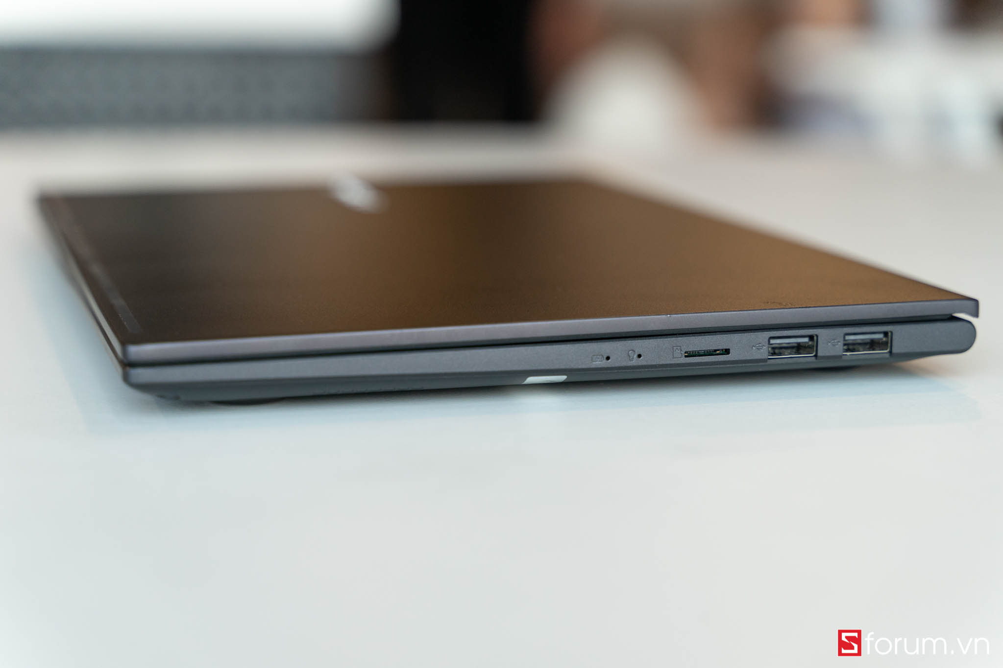 Bộ đôi ultrabook ASUS VivoBook A415/A515 vừa ra mắt tại VN