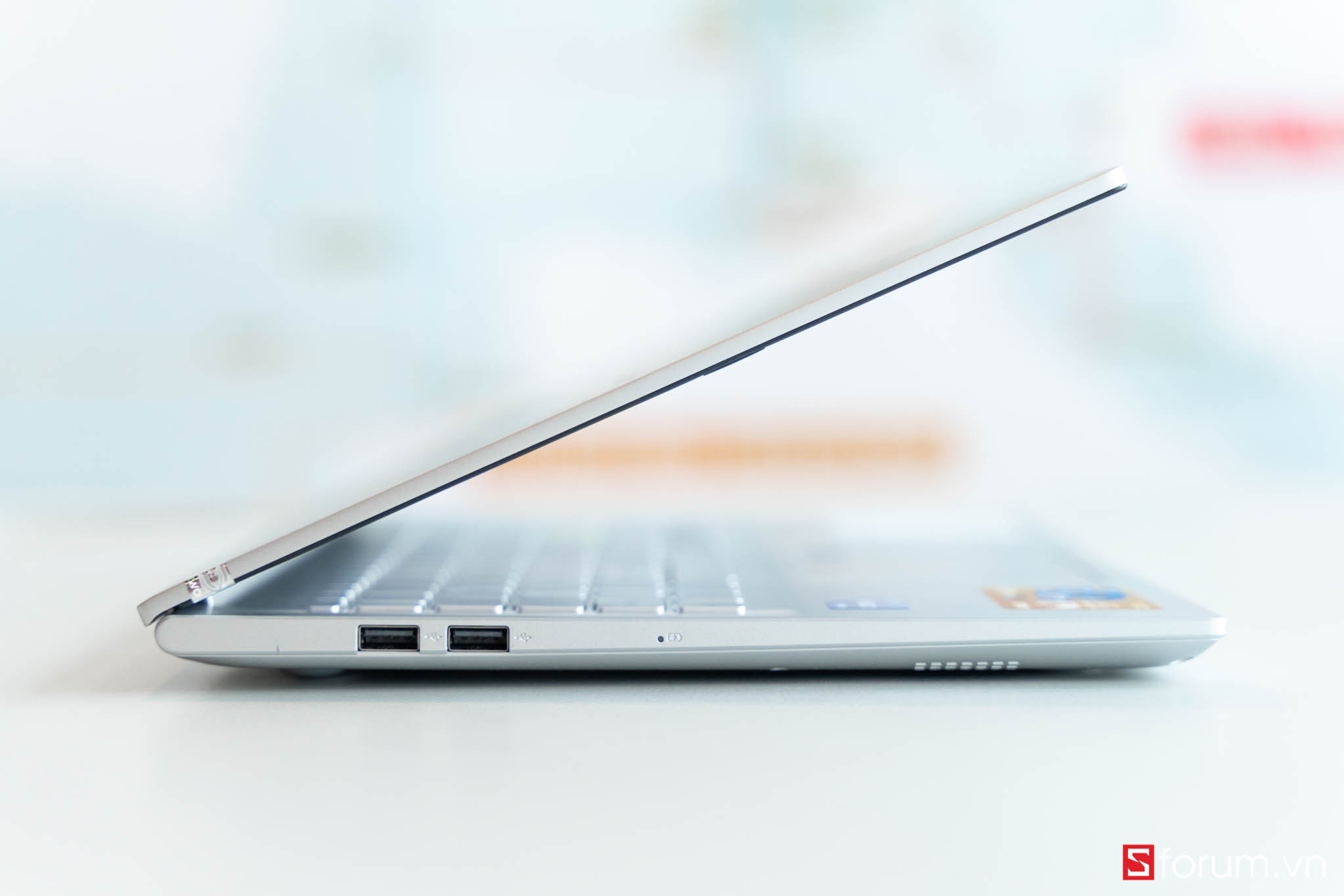 Bộ đôi ultrabook ASUS VivoBook A415/A515 vừa ra mắt tại VN