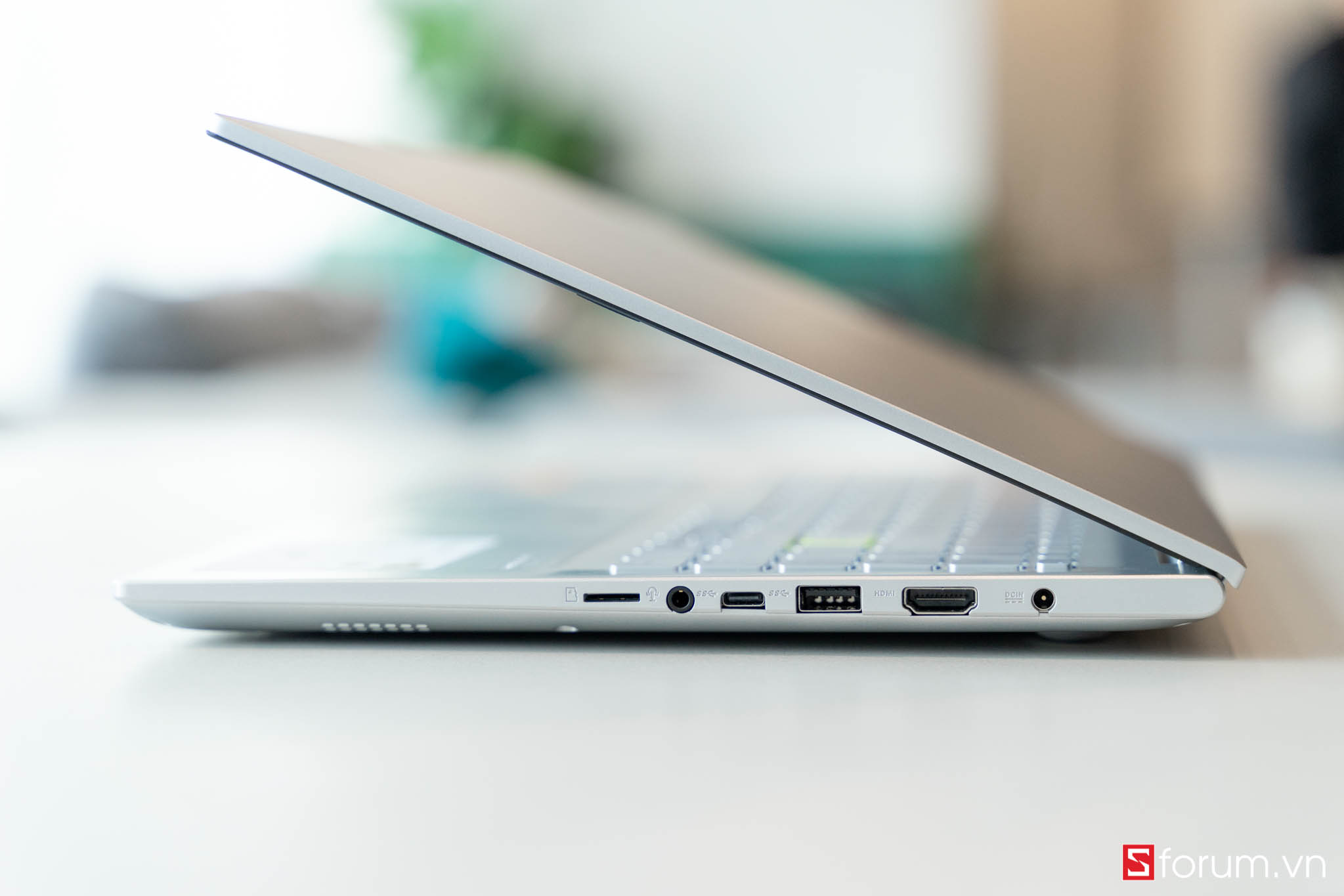 Bộ đôi ultrabook ASUS VivoBook A415/A515 vừa ra mắt tại VN