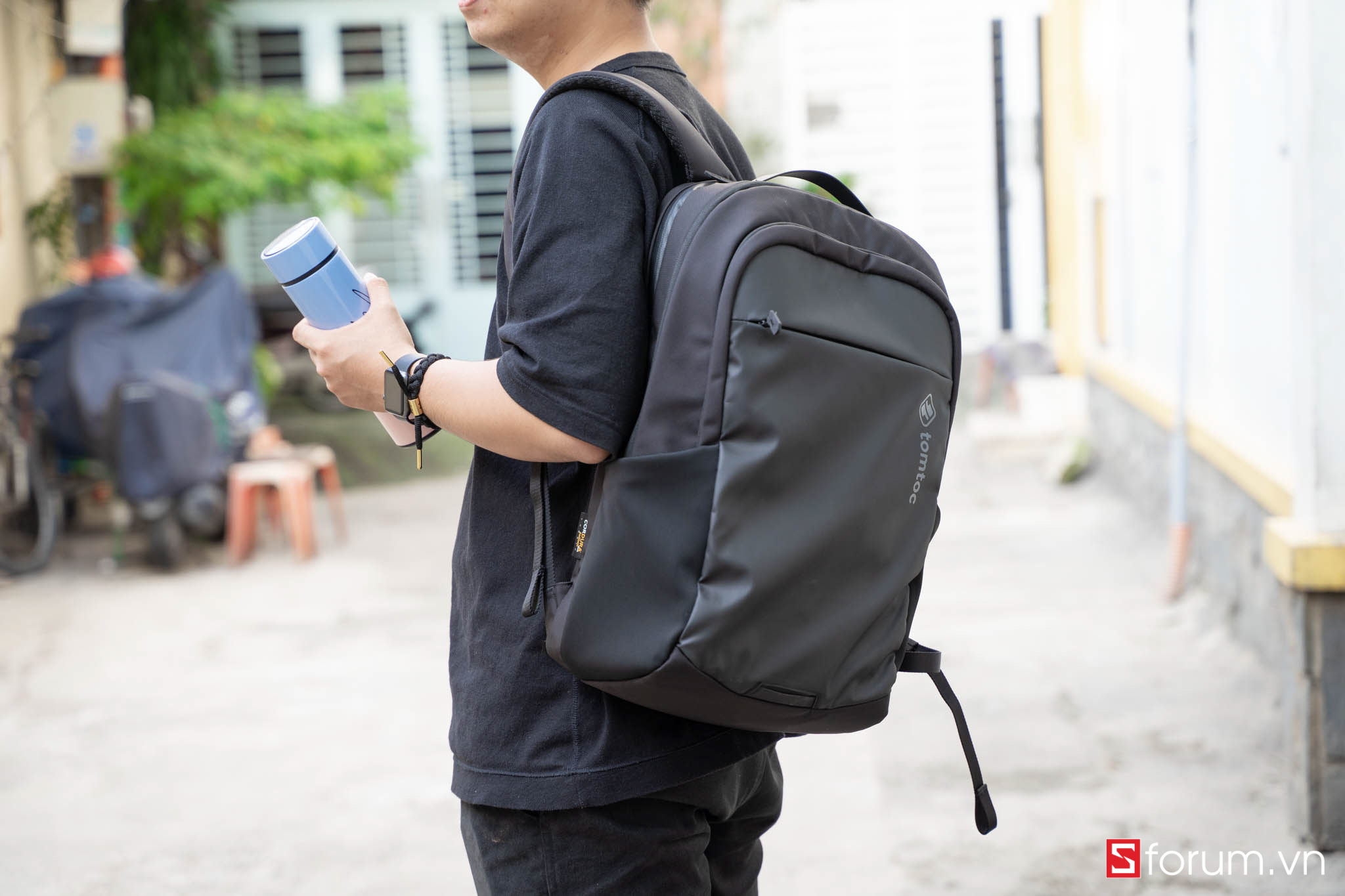 Trên tay balo Tomtoc Premium Urban: Dành cho Ultrabook 15.6 inch, chất ...