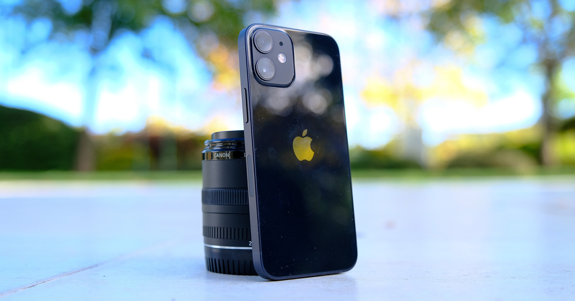 Các trang công nghệ uy tín trên thế giới đánh giá như thế nào về iPhone ...