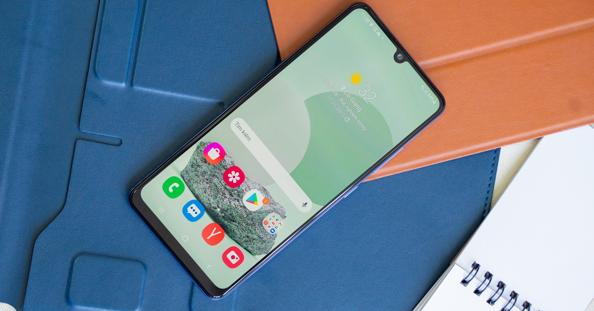 Đánh giá thời lượng pin Samsung Galaxy A32: Dư dả dùng cả ngày trời ...