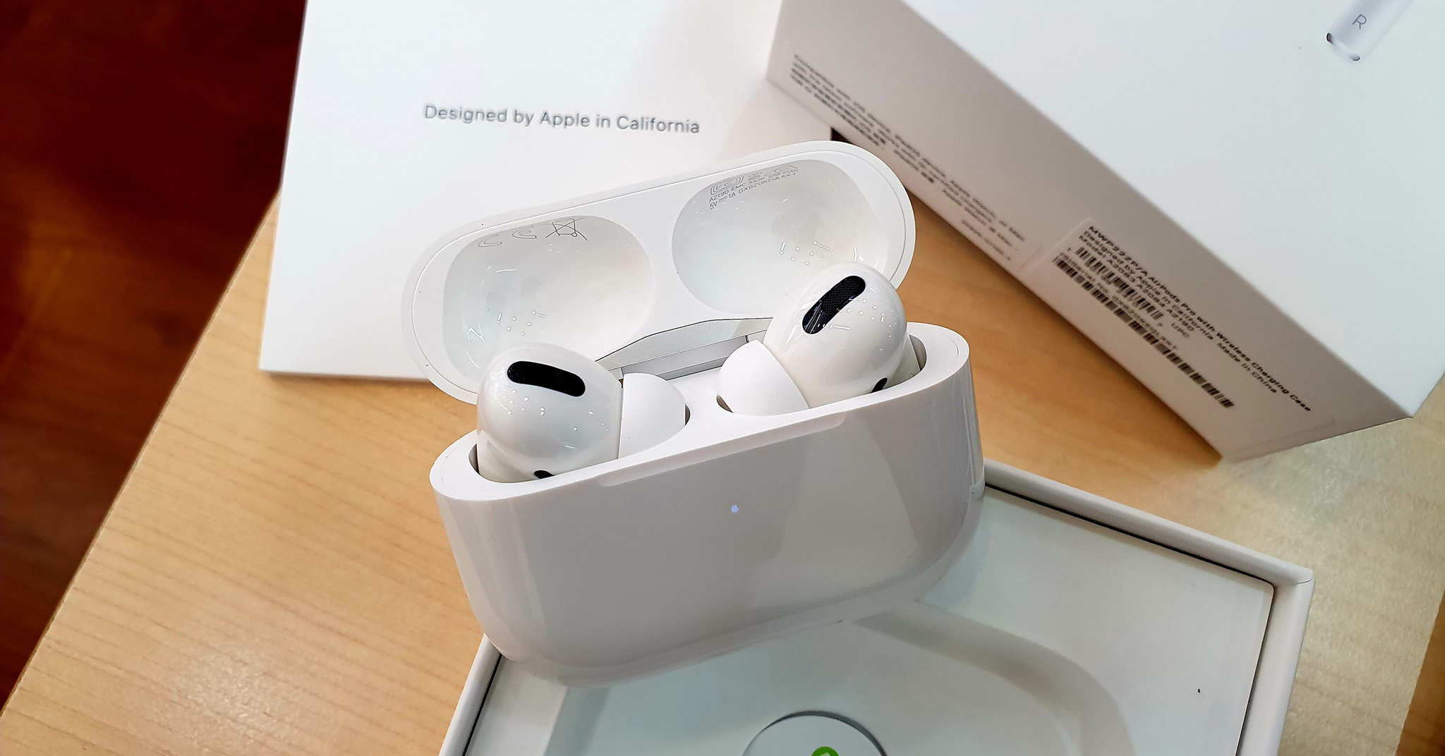 Cách kiểm tra số serial AirPods, AirPods Pro và AirPods Max