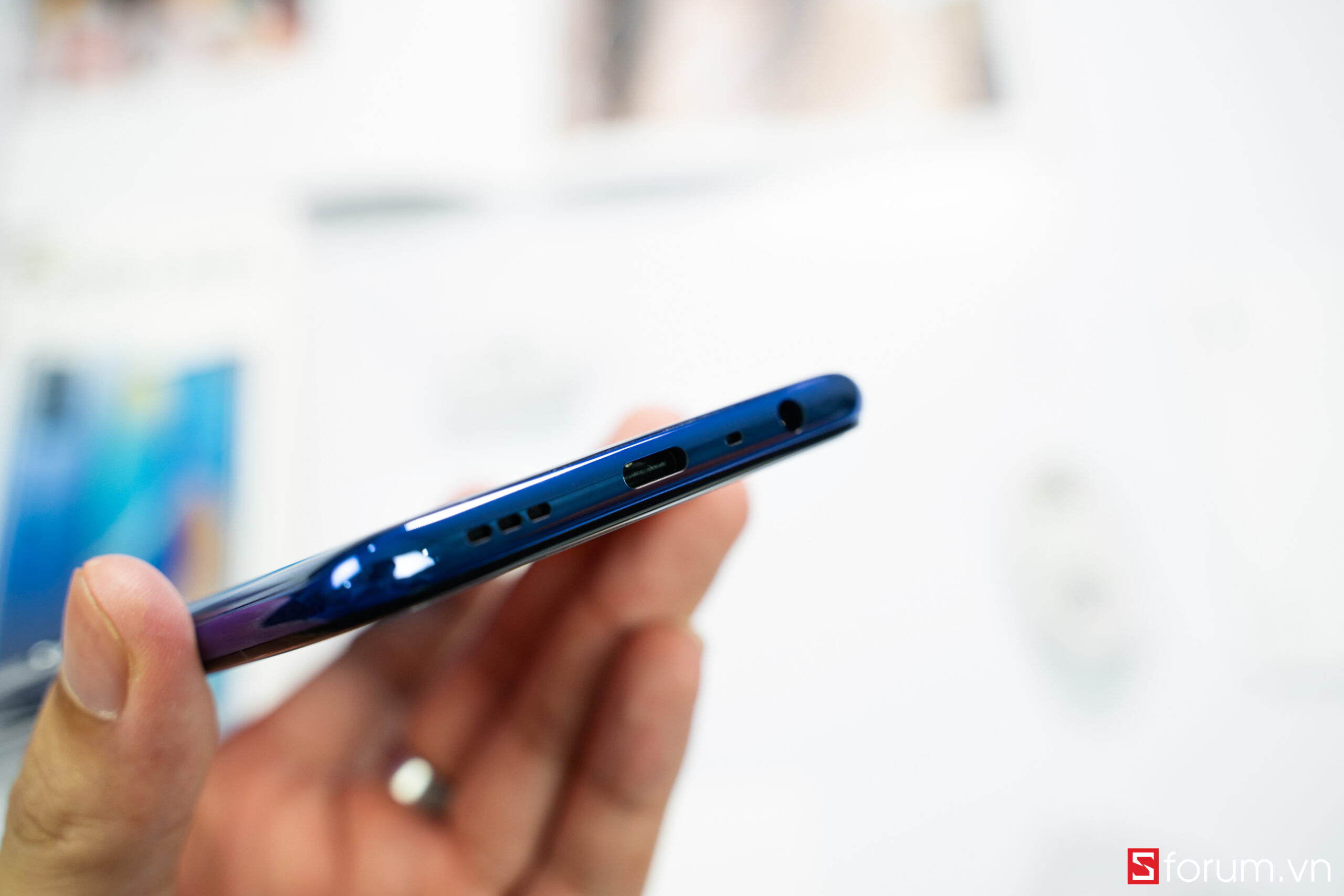 Trên tay OPPO A74: Snapdragon 662, pin 5000mAh, giá chỉ 6.7 triệu đồng