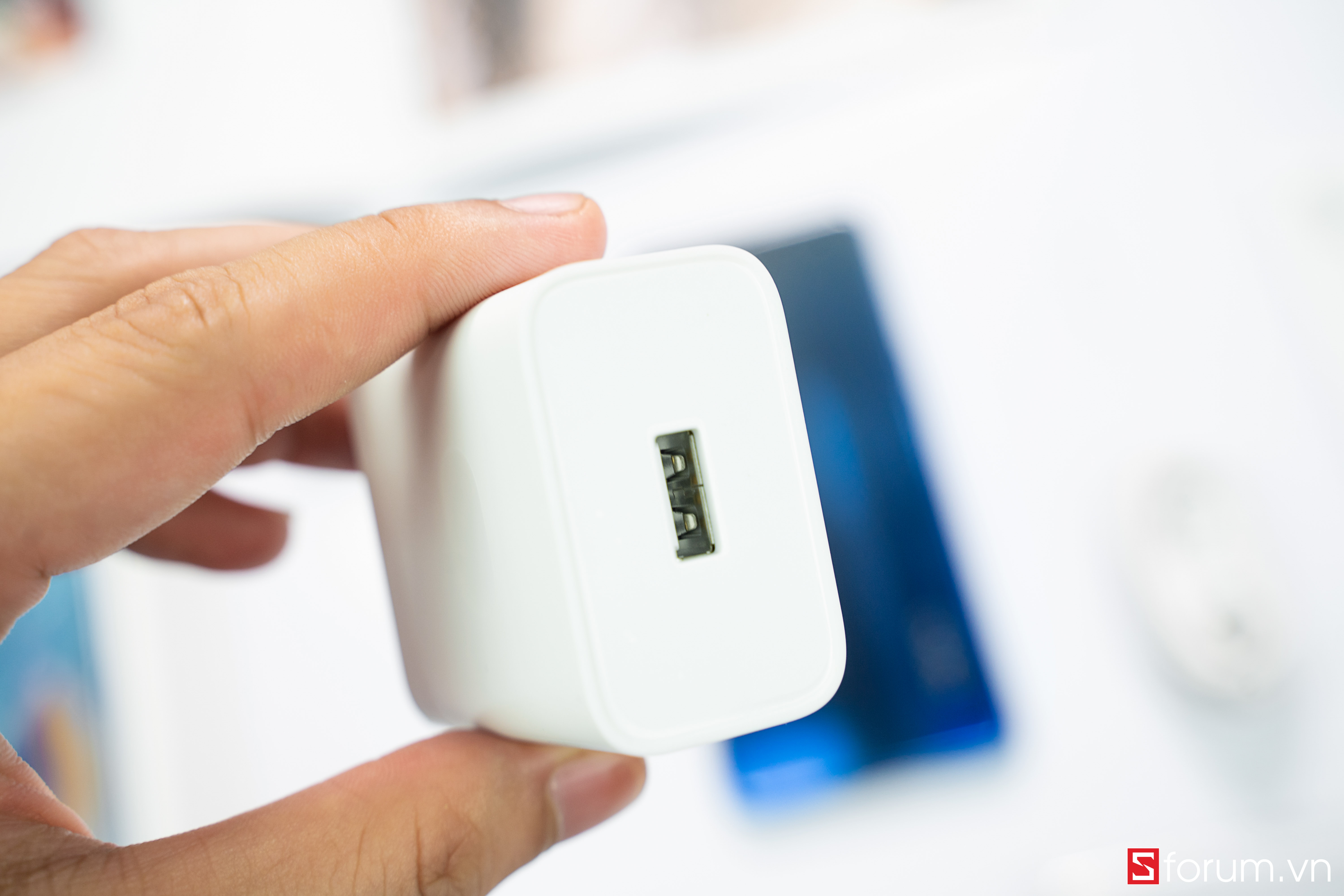 Trên tay OPPO A74: Snapdragon 662, pin 5000mAh, giá chỉ 6.7 triệu đồng