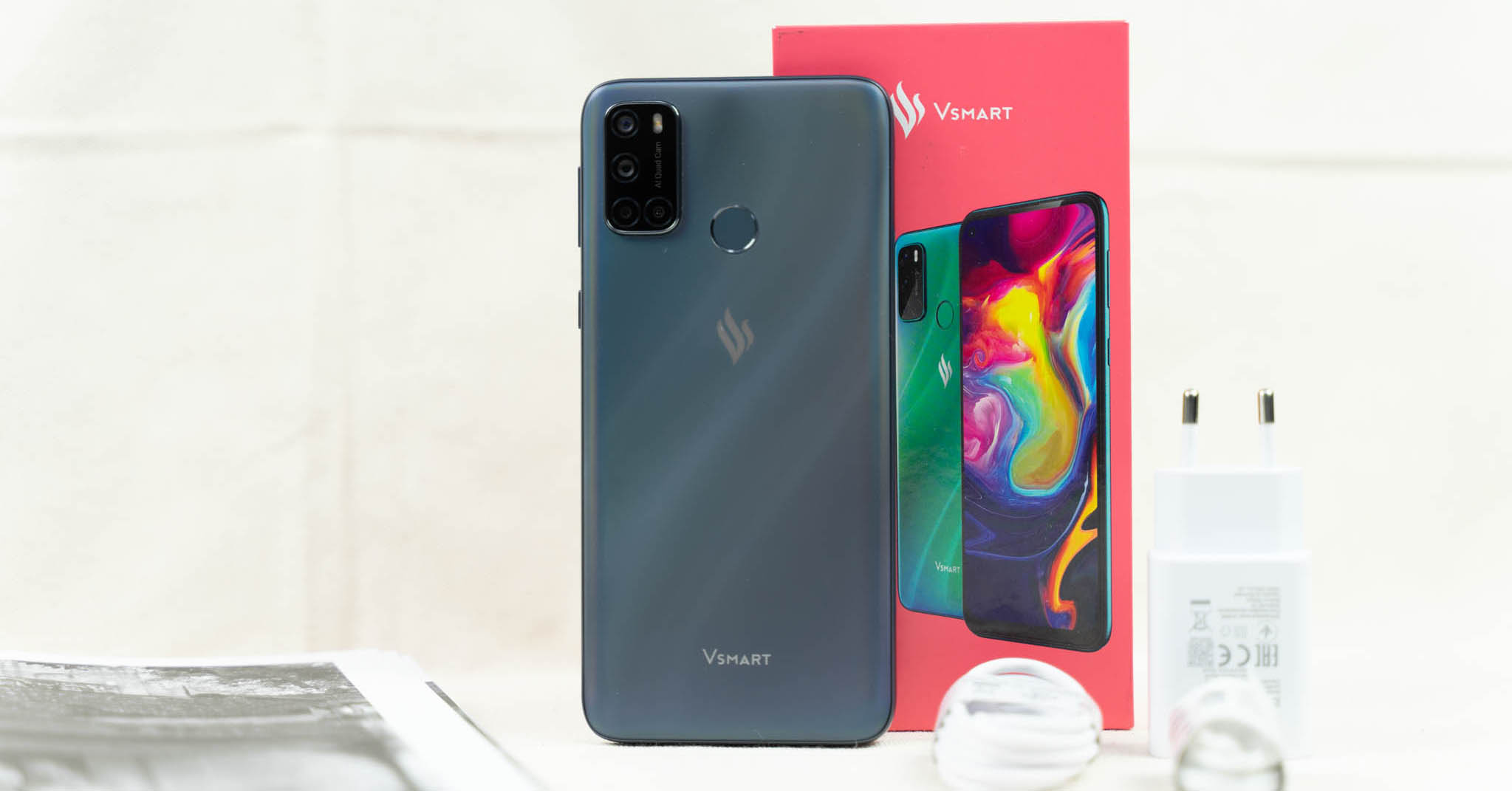 Xả kho smartphone Vsmart, bỏ ra 2.5 triệu đã có chip Snapdragon 665,màn ...
