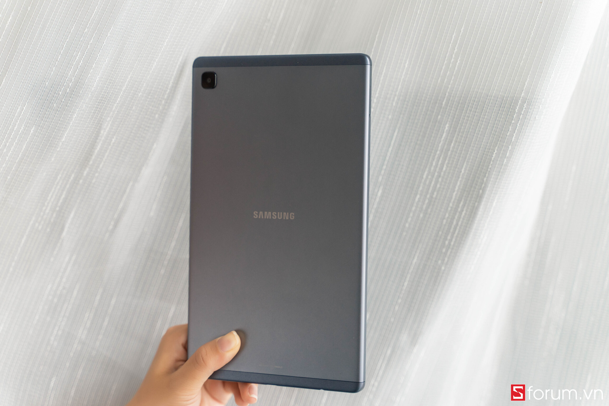 Đánh giá Galaxy Tab A7 Lite sau 2 tuần dùng máy: Thiết kế kim loại chắc ...