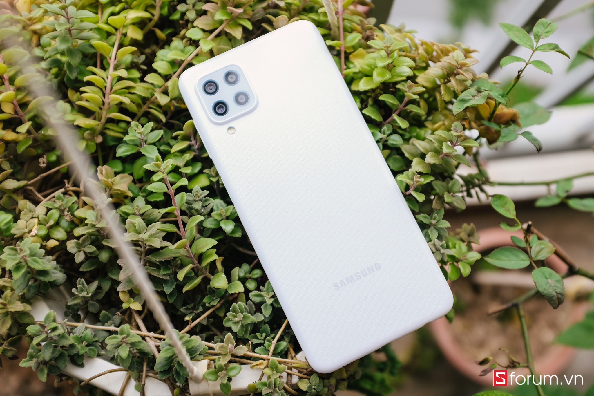 Trên tay Galaxy M22: Thiết kế, cấu hình giống Galaxy A22 LTE nhưng nâng ...