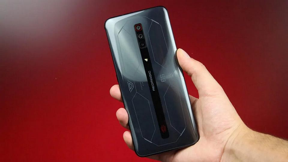 Dung lượng pin và thiết kế mặt sau của Red Magic 7 được tiết lộ