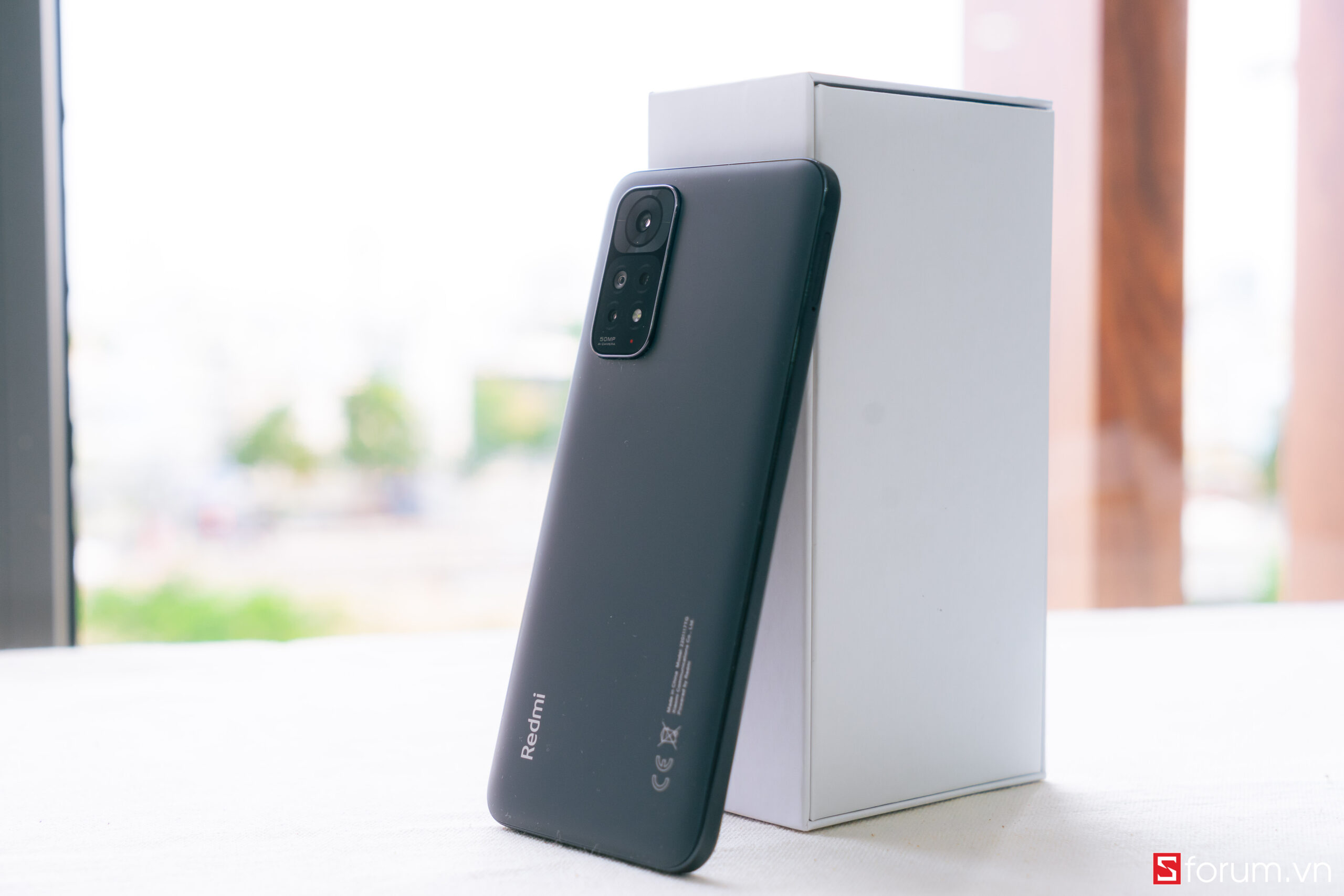 Trên tay Redmi Note 11: Snapdragon 680, màn hình AMOLED 90Hz, bốn ...