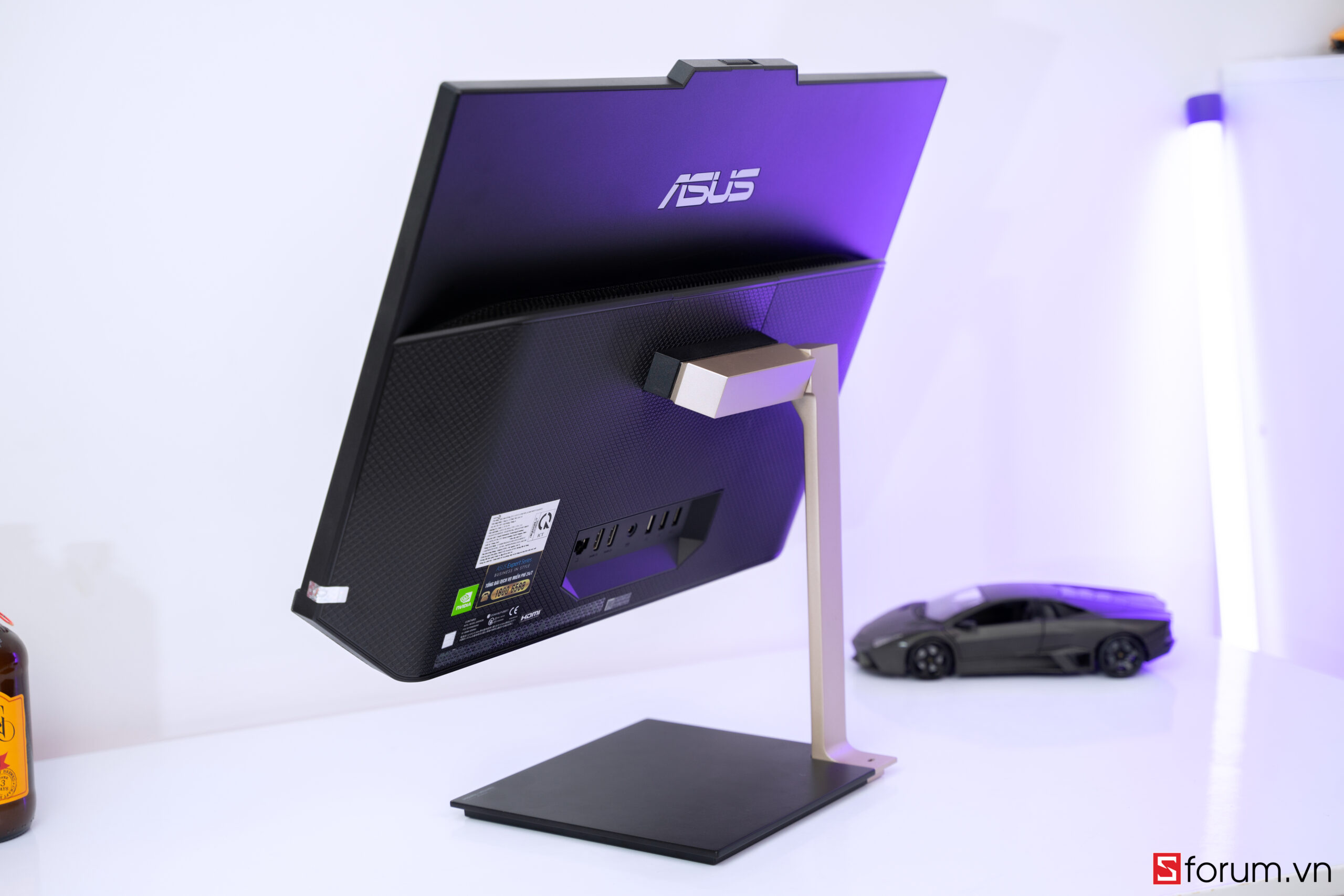 Trên tay và trải nghiệm nhanh ASUS Zen AiO 24: Màn hình 23.8 inch 100% ...