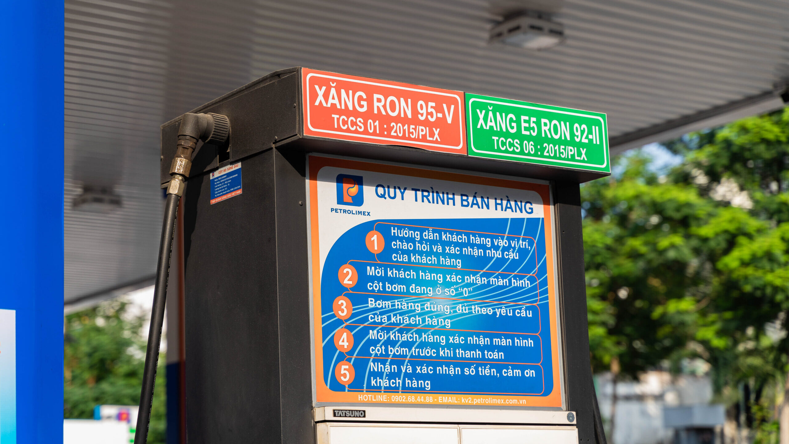Petrolimex Ph n Bi t X ng RON 95 III RON 95 IV V RON 95 V Petrolimex Ph n Bi t X ng RON 95 III RON 95 IV V RON 95 V