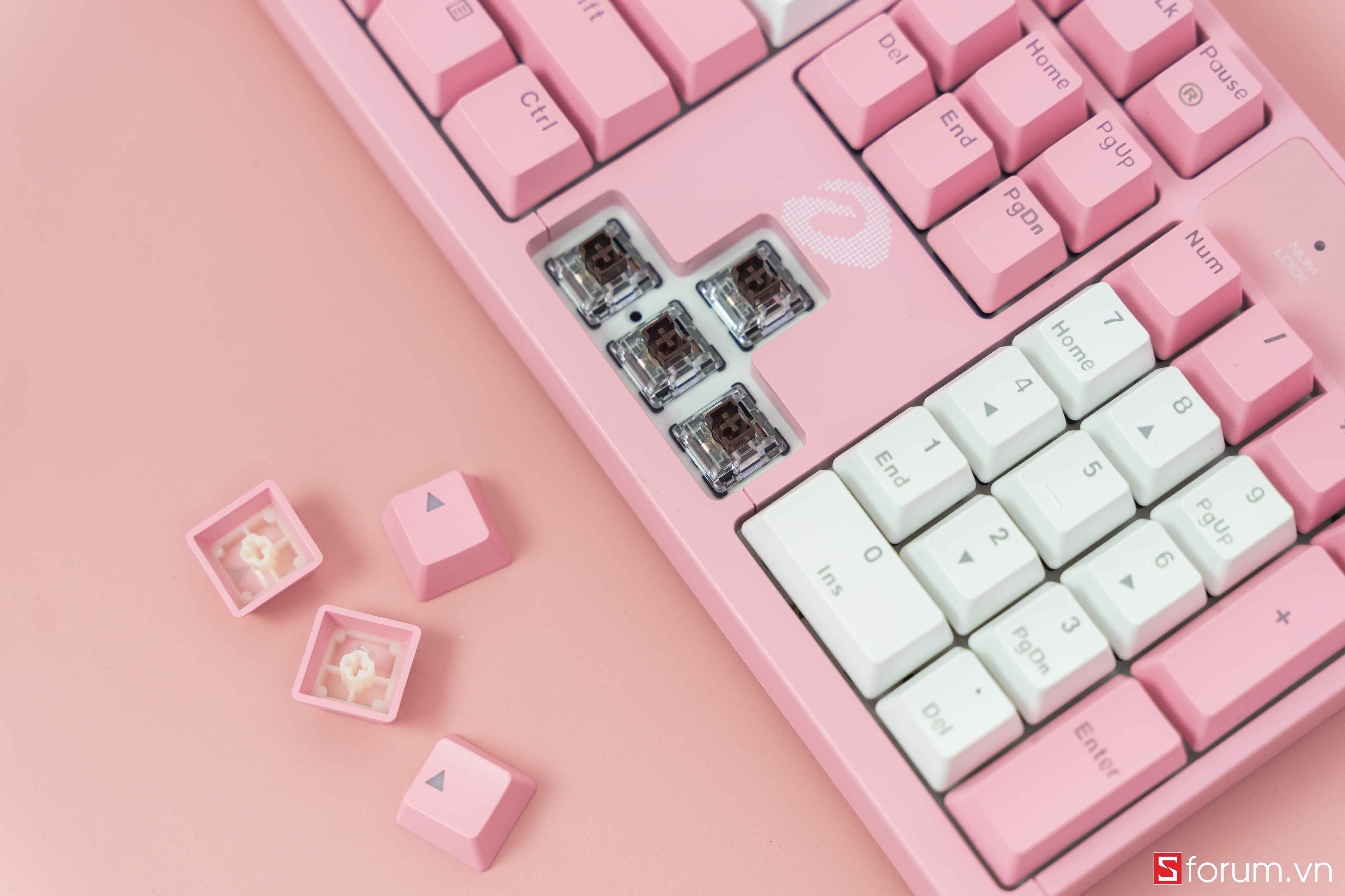 Trên tay DareU EK1280s: Bàn phím cơ giá rẻ đáng mua nhất dưới 1 triệu đồng?