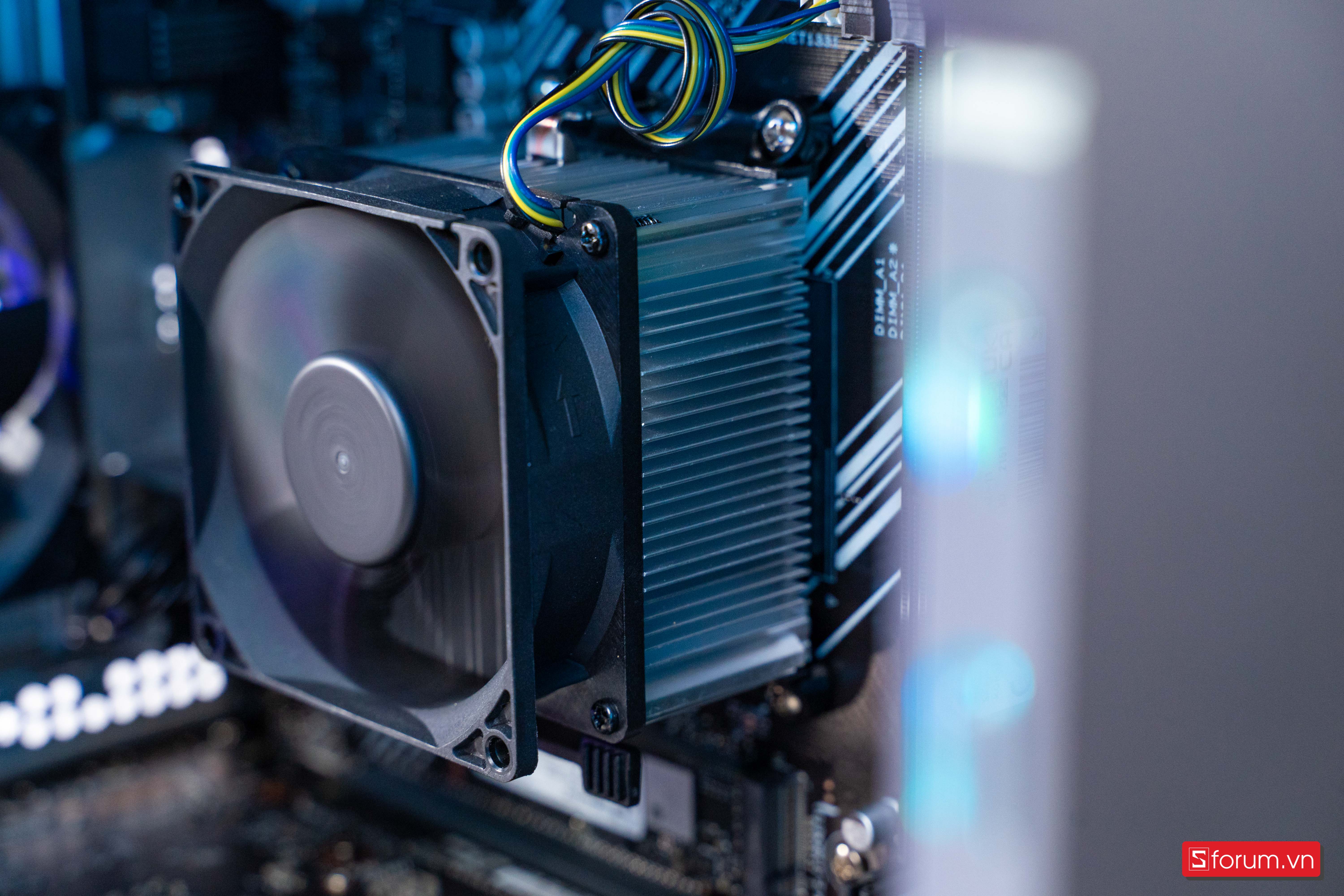 Trên tay, trải nghiệm nhanh PC Gaming ASUS ROG Strix G10DK: "Mì ăn liền ...