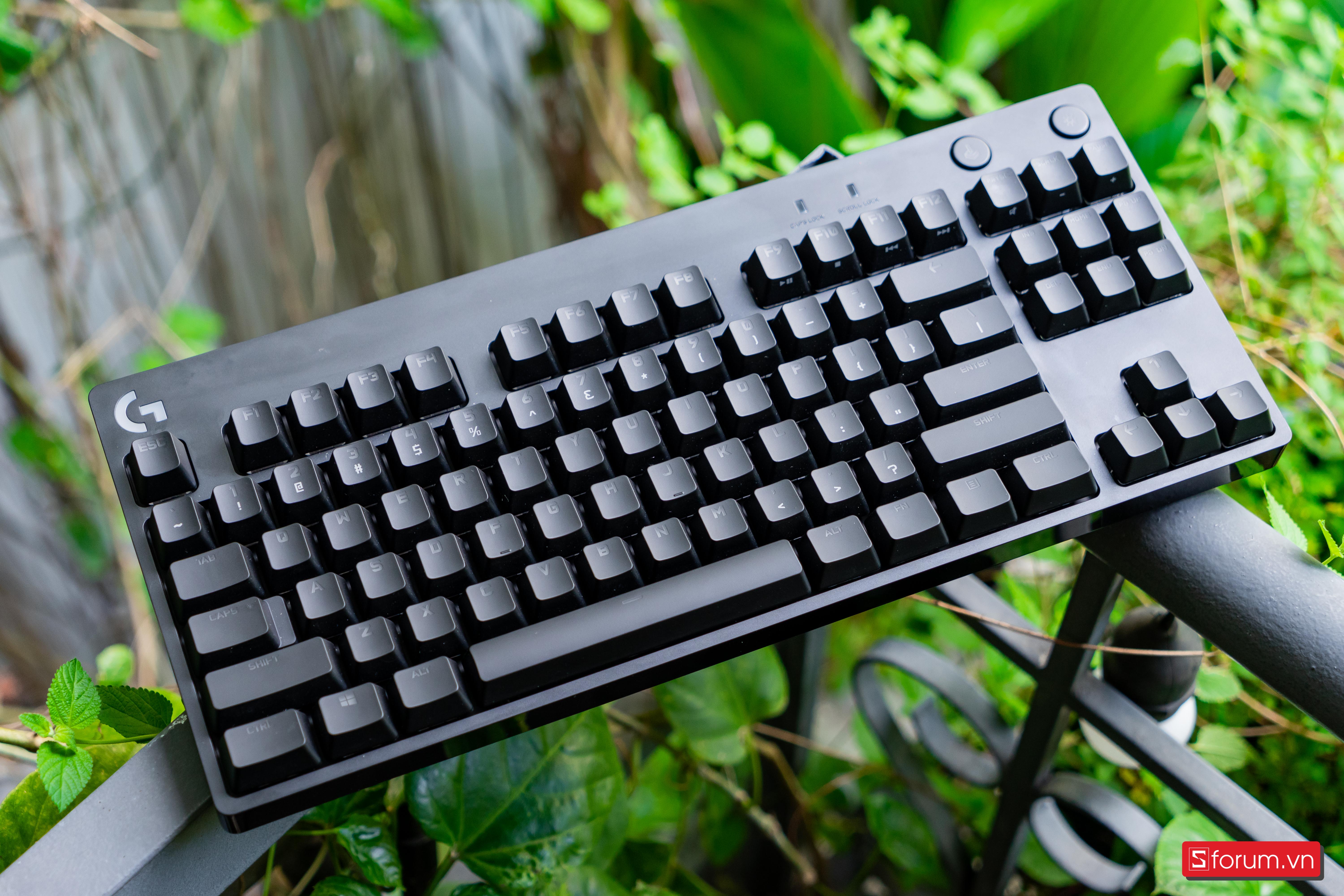 Trên tay Logitech G Pro X: Chiếc bàn phím gaming được game thủ chuyên ...