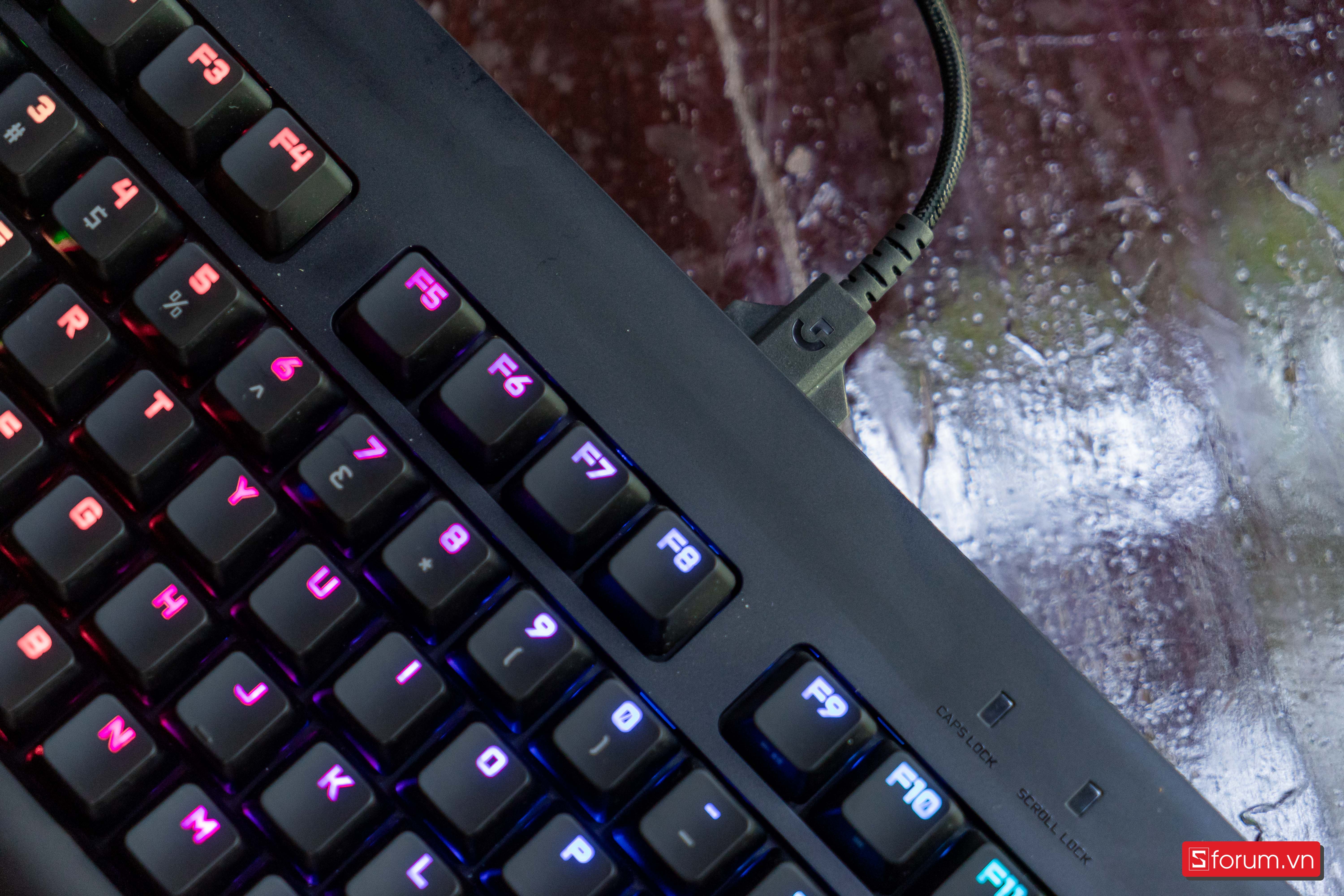 Trên tay Logitech G Pro X: Chiếc bàn phím gaming được game thủ chuyên ...