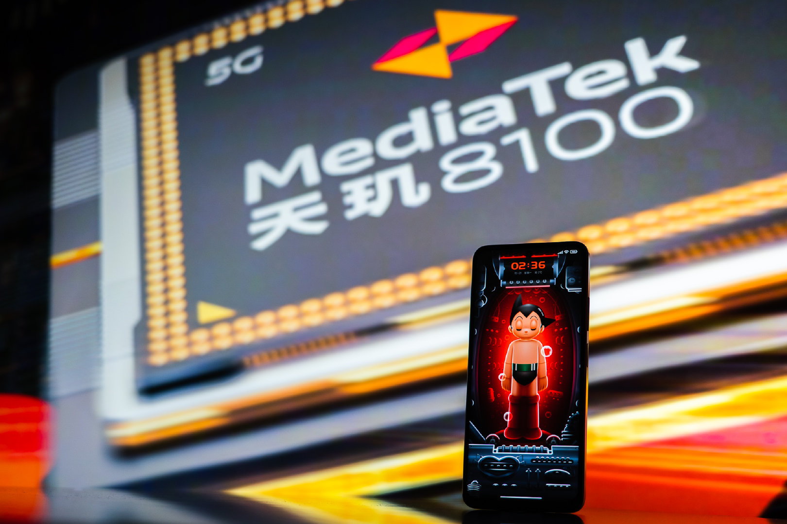 Cận cảnh Redmi Note 11T phiên bản Astro Boy đặc biệt, bán giới hạn chỉ ...