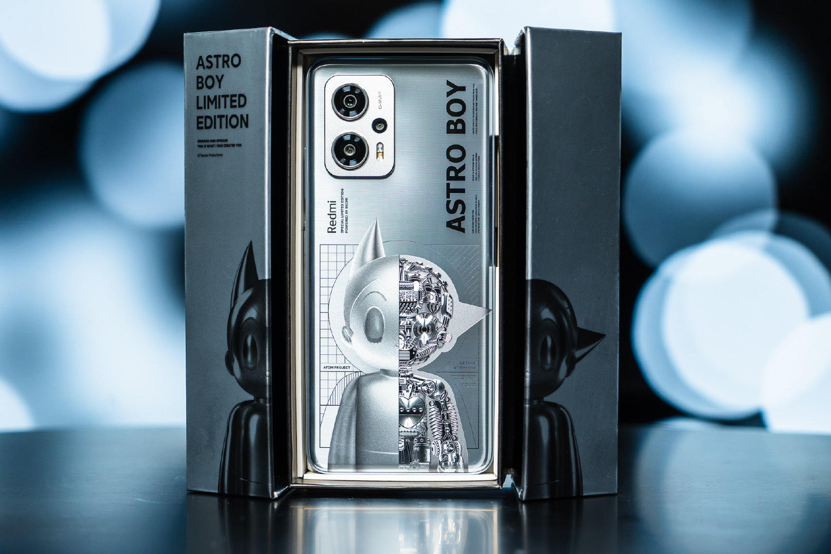 Cận cảnh Redmi Note 11T phiên bản Astro Boy đặc biệt, bán giới hạn chỉ ...