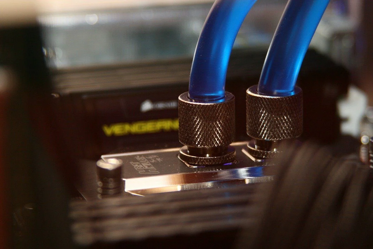 Tản nhiệt nước AIO là gì mà được ví như "trợ thủ đắc lực" không thể ...