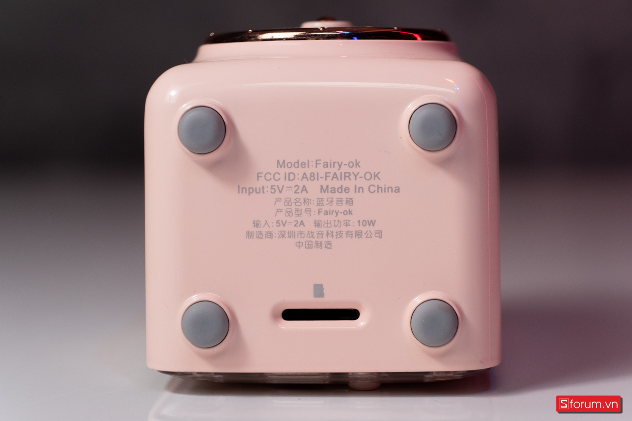 Trên tay Divoom Fairy OK màu hường pastel: Loa karaoke văn minh nhất ...