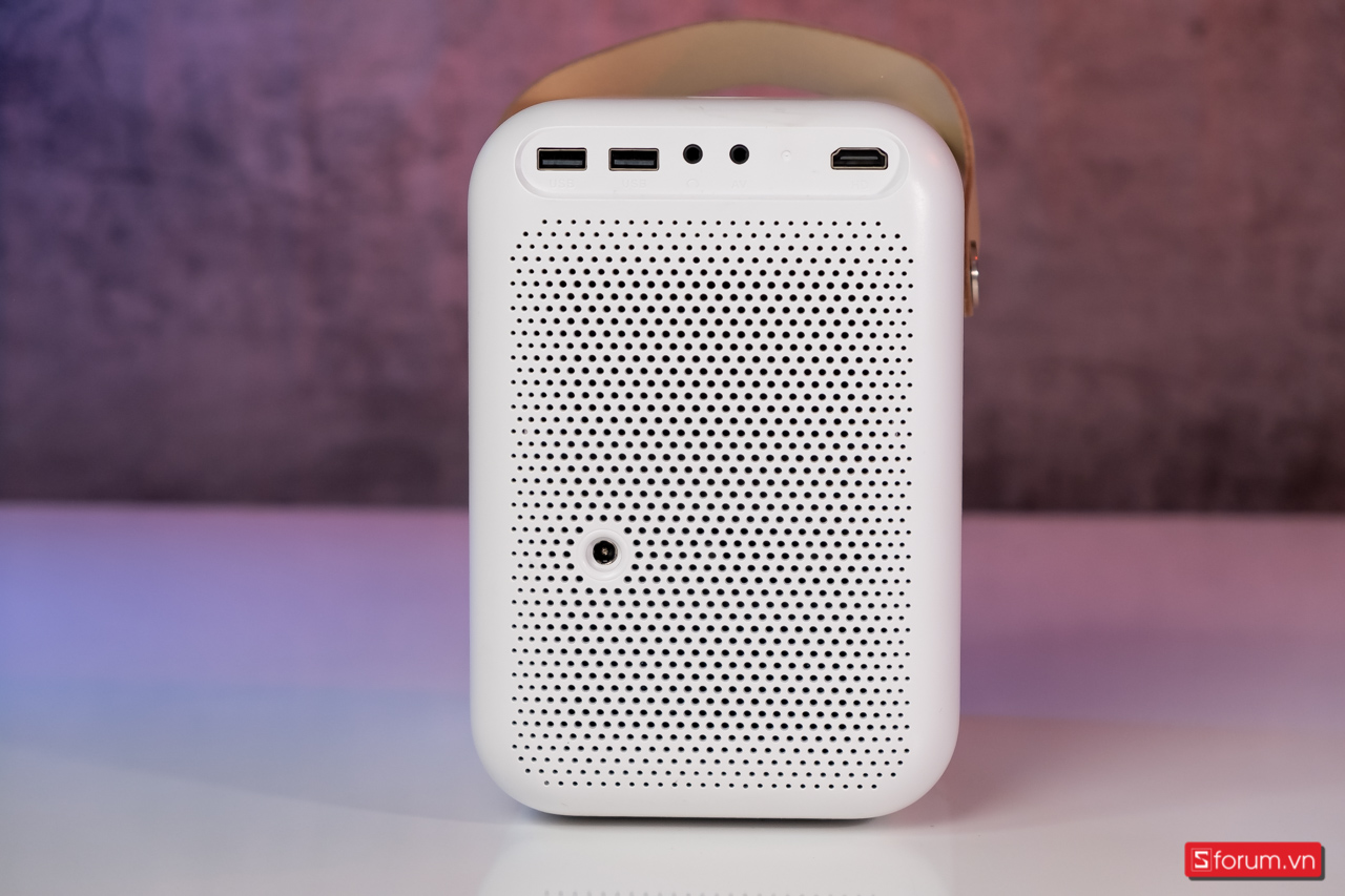 Trên tay máy chiếu Wanbo T6 Max: Tự lấy nét và căn hình khung hình, lên ...