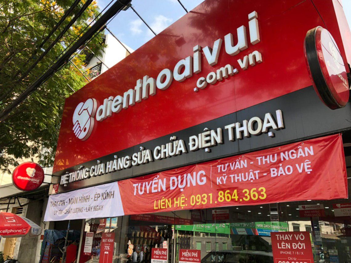 Nên thay màn hình Daison hay màn hình chính hãng bóc máy?