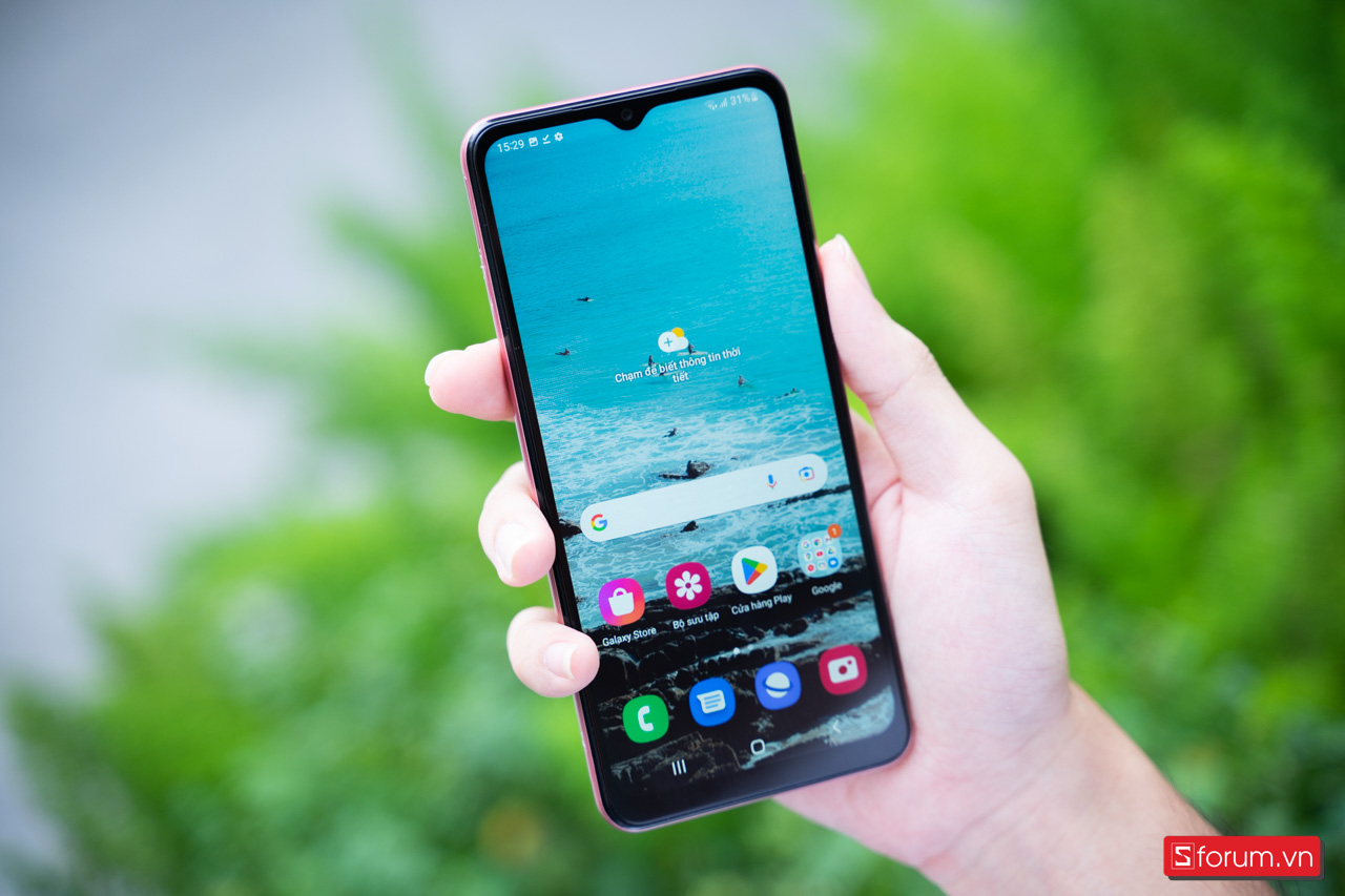 Trên tay Samsung Galaxy A04s: Thiết kế mới, camera 50MP, pin 5000mAh ...