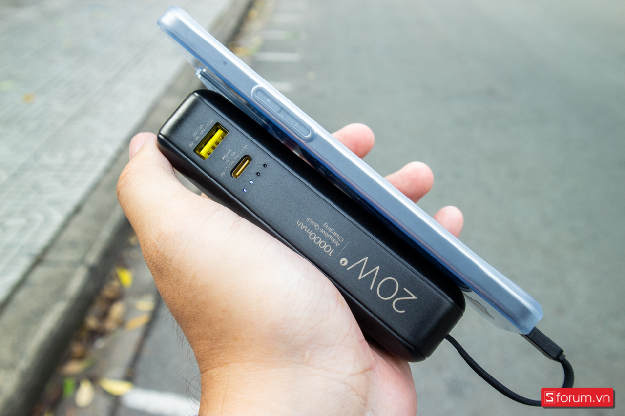 Trên tay Pisen Quick High Power Box D310 10,000mAh: All-in-One tiện lợi ...