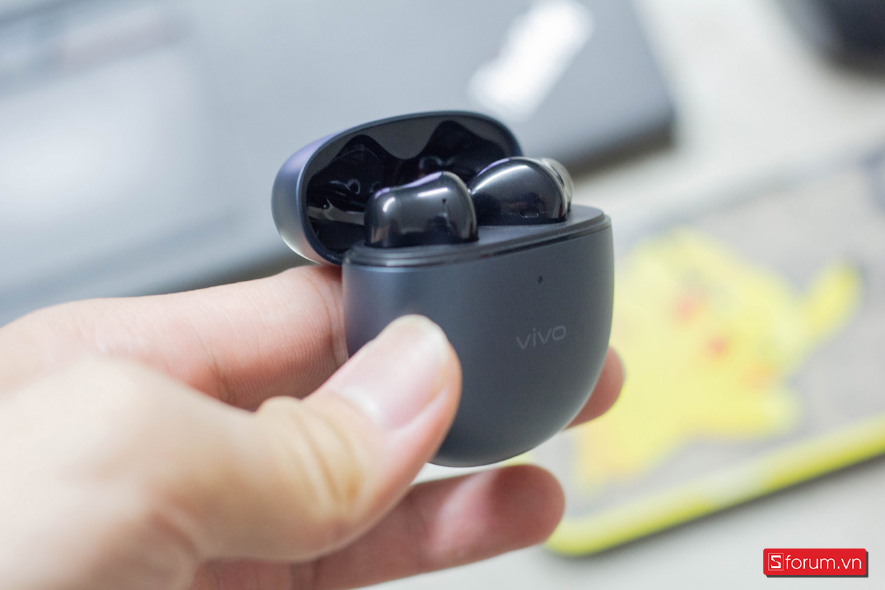 Trên tay và trải nghiệm vivo TWS Air: Thiết kế nhỏ gọn, trọng lượng ...