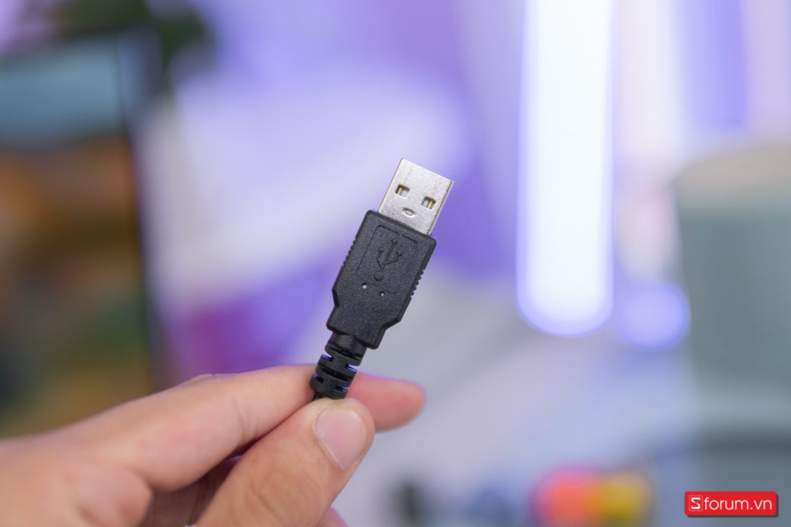 Trên tay chuột Gaming MSI M99 vừa săn sale 90K: Thiết kế hiện đại, LED ...